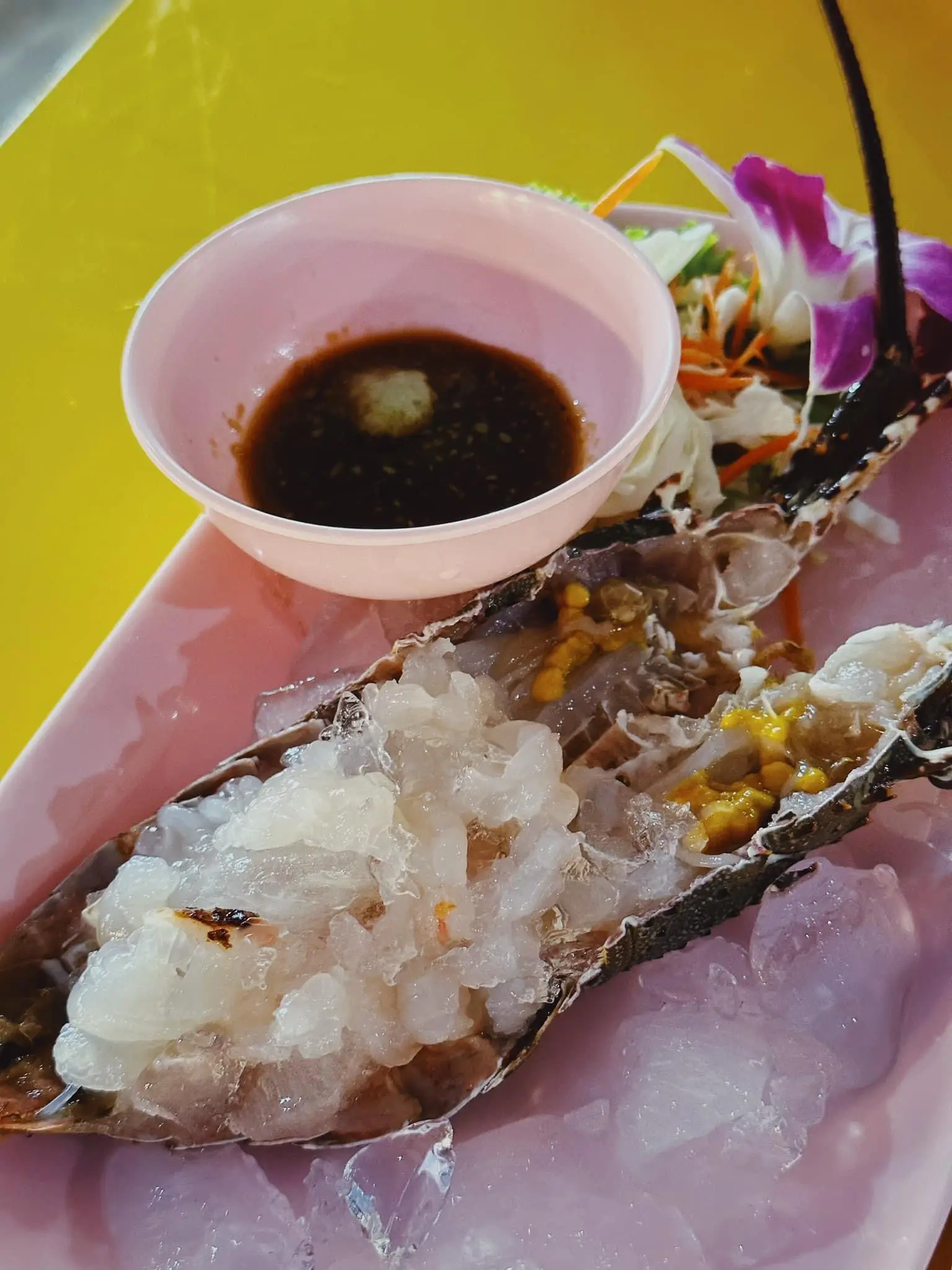 ซาชิมิกุ้งมังกรแค่199฿!! | แกลเลอรีที่โพสต์โดย NW Yokk | Lemon8