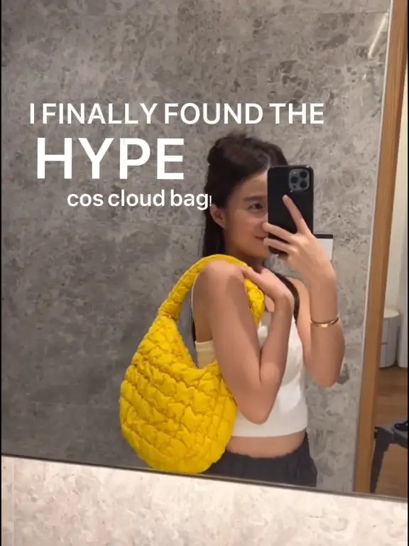 UNBOXING THE FAMOUS COS CLOUD/QUILT BAG | Video published by Felyn Tan ...
