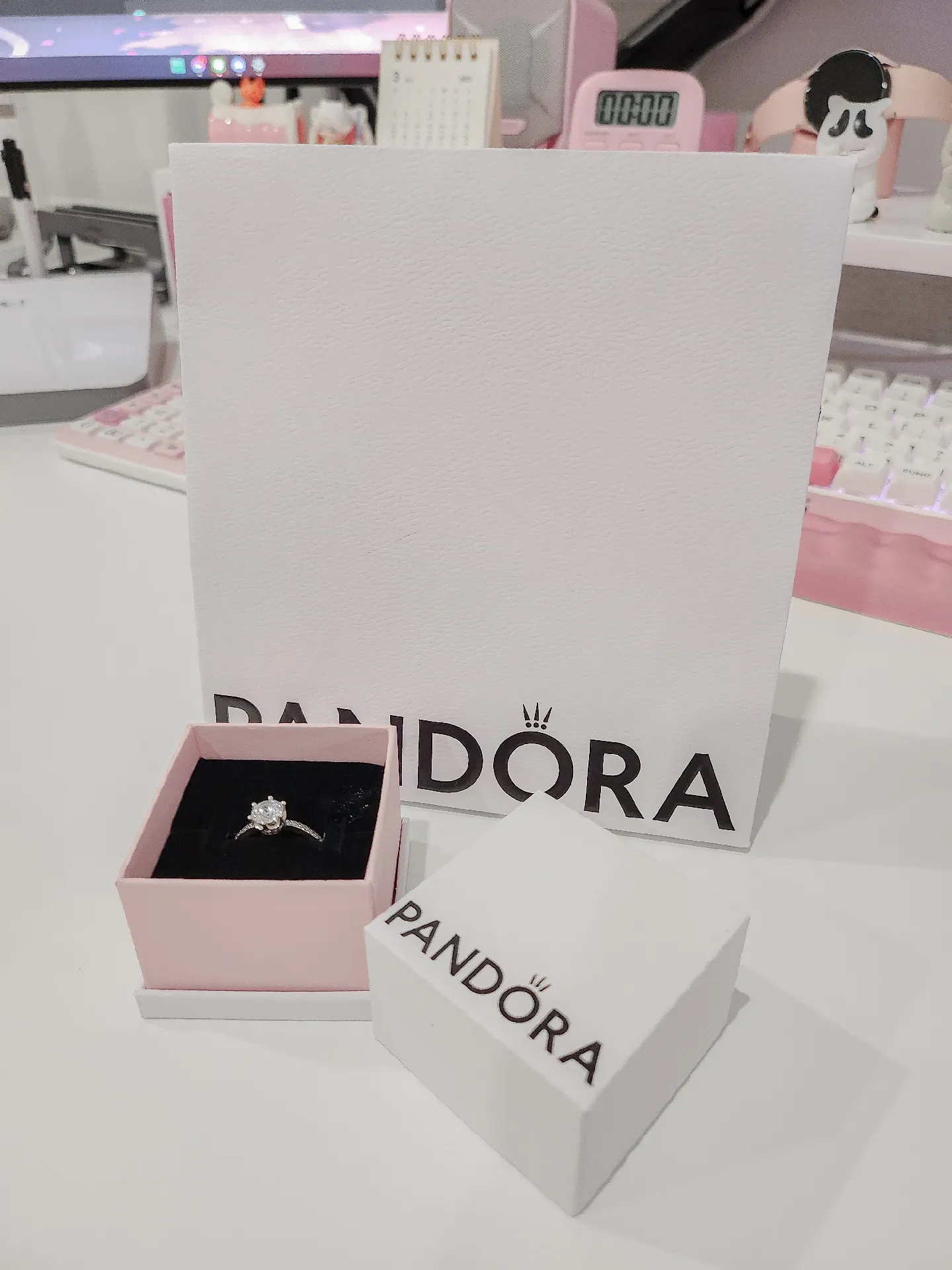 🌸💍 PANDORA แพ็คเกจเดี๋ยวนี้บ้งไม่ไหว ยังไงเนี่ยยย | แกลเลอรีที่โพสต์โดย ...