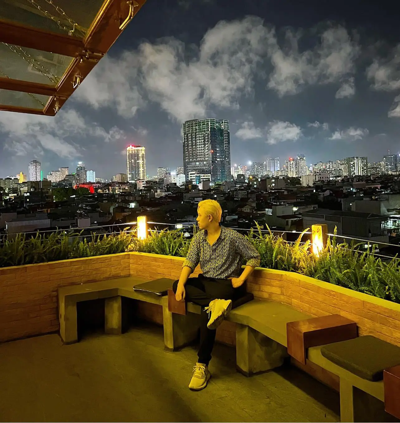 Pub rooftop view toàn cảnh khu Cầu Giấy | Bộ sưu tập do viettiptop đăng ...