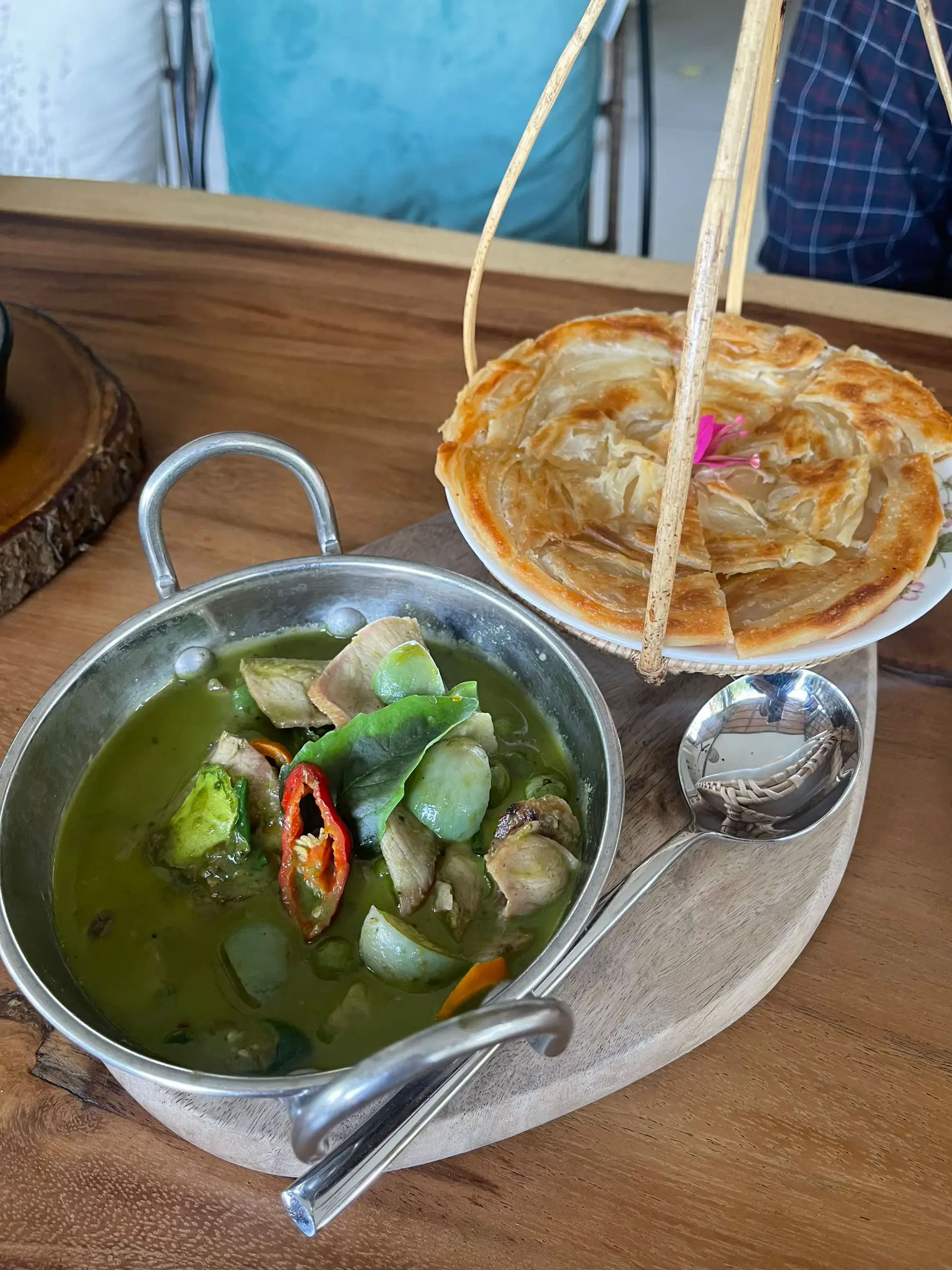 รีวิวร้านลับที่ไม่ลับ บางแสนชลบุรี "Melon Cafe"🍈 | แกลเลอรีที่โพสต์โดย Haveagoodmeal9 | Lemon8