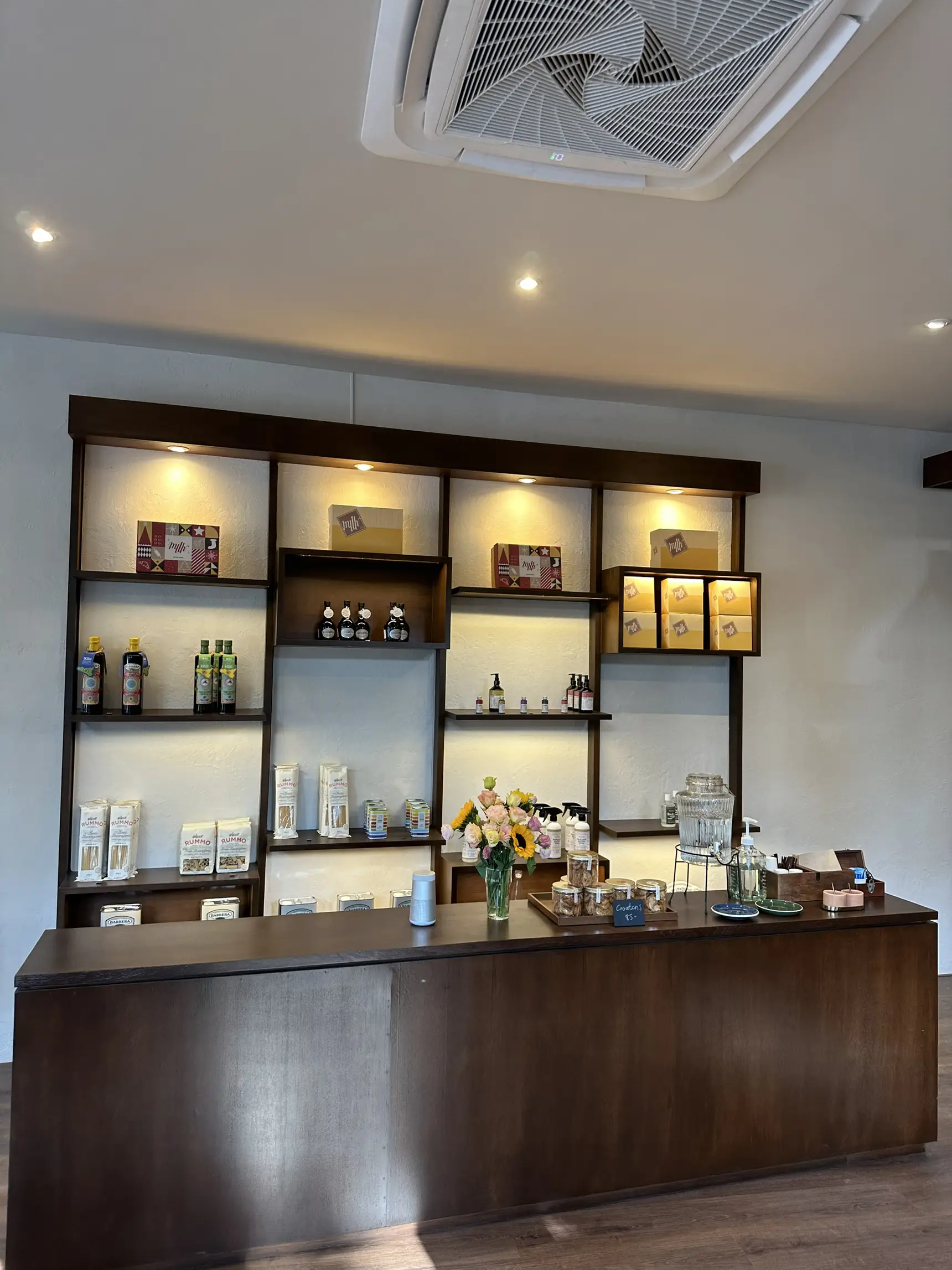 🥐 คาเฟ่ครัวซองต์ โฮมเมด ย่านวัดเกต เชียงใหม่ | แกลเลอรีที่โพสต์โดย noohna___ | Lemon8