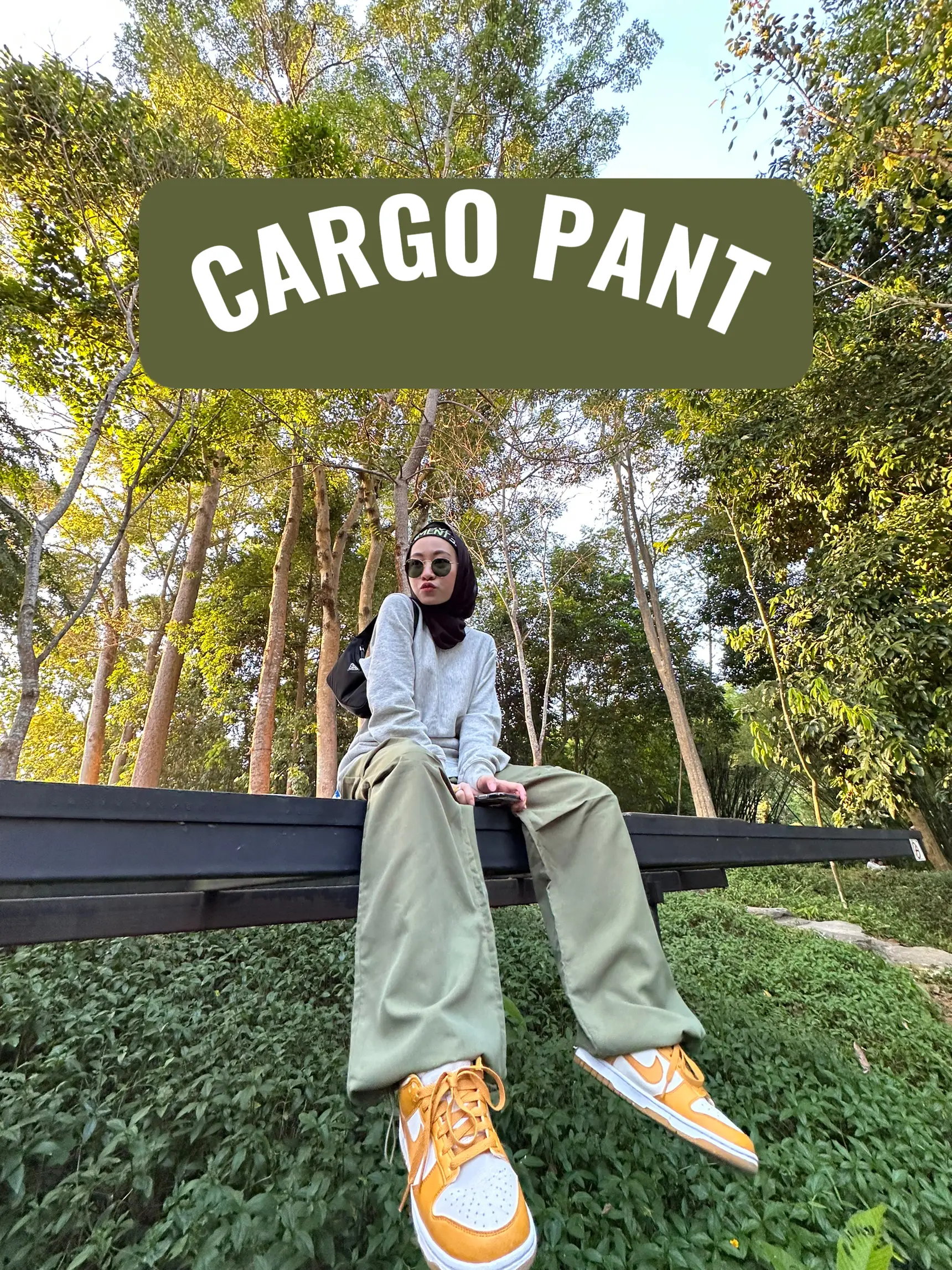 กางเกงฮิต cargo ไม่มีไม่ได้ | แกลเลอรีที่โพสต์โดย ย้ายแอค | Lemon8