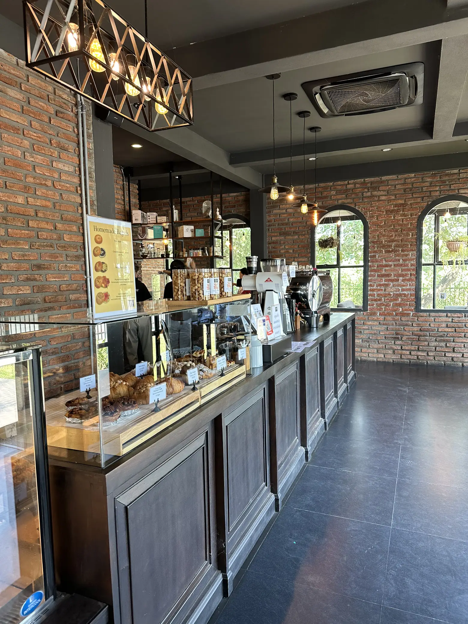 เชคอินคาเฟ่กำแพงเพชร ฟีลอยู่เมืองนอก Tim Cafe’ | แกลเลอรีที่โพสต์โดย ...