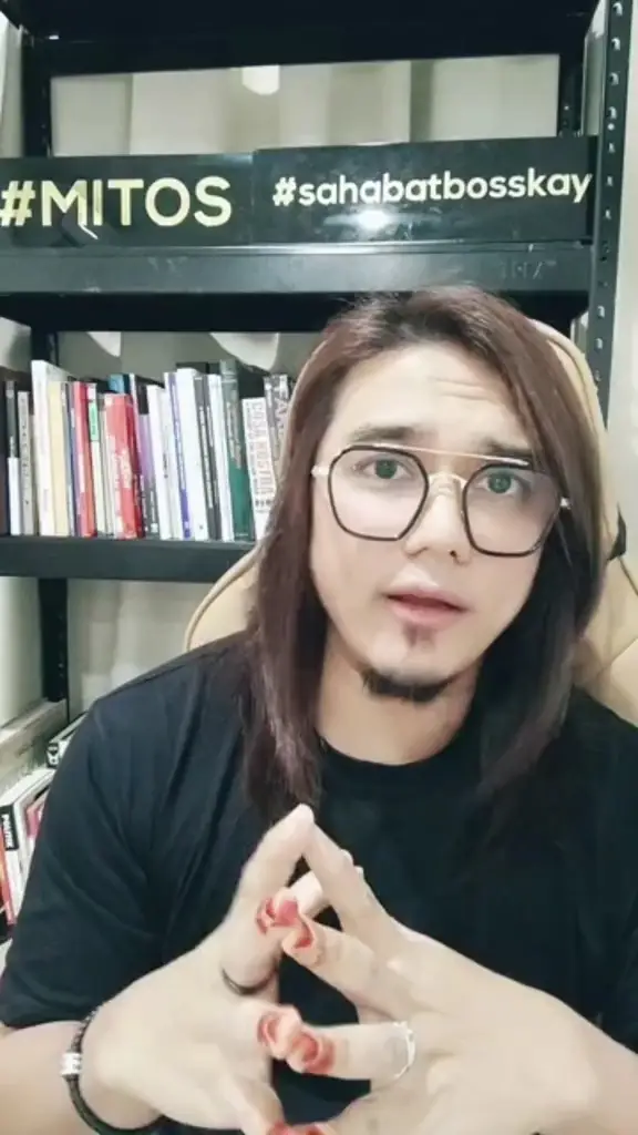 Kenapa | Video diterbitkan oleh Boss Kay | Lemon8