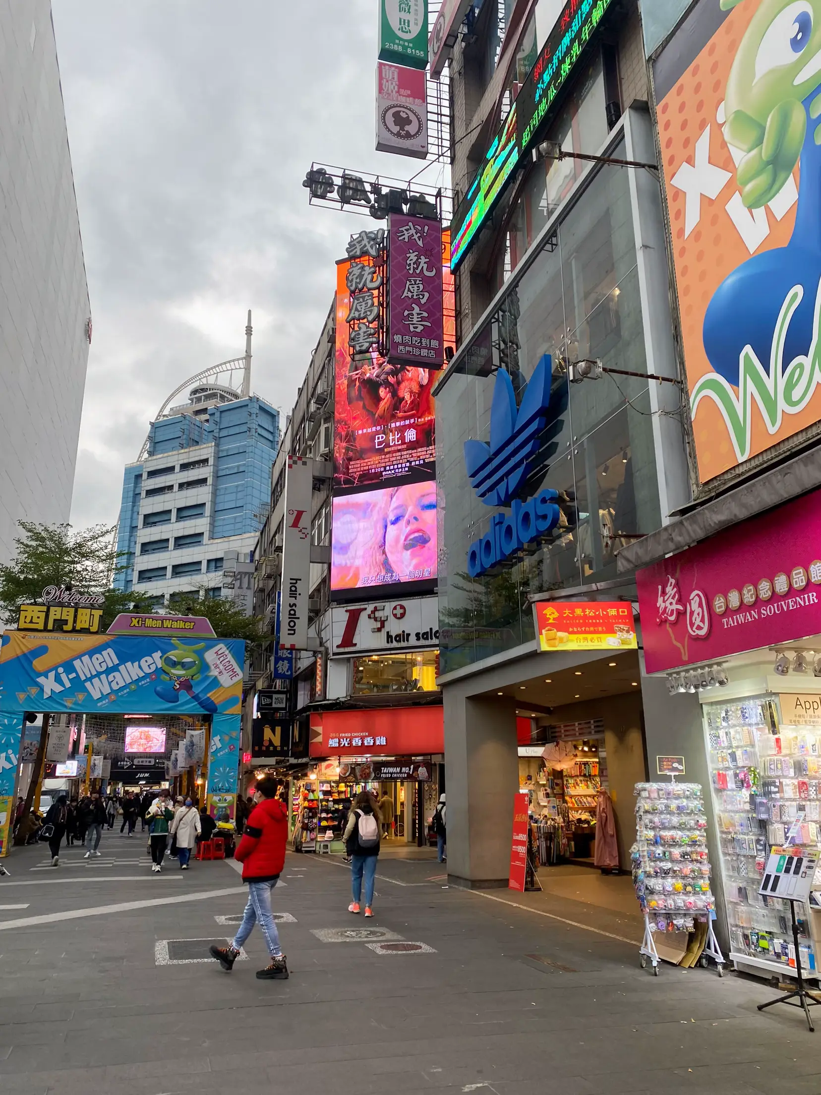 รีวิวห้องพักไทเป ย่าน ximending | แกลเลอรีที่โพสต์โดย nichanii | Lemon8