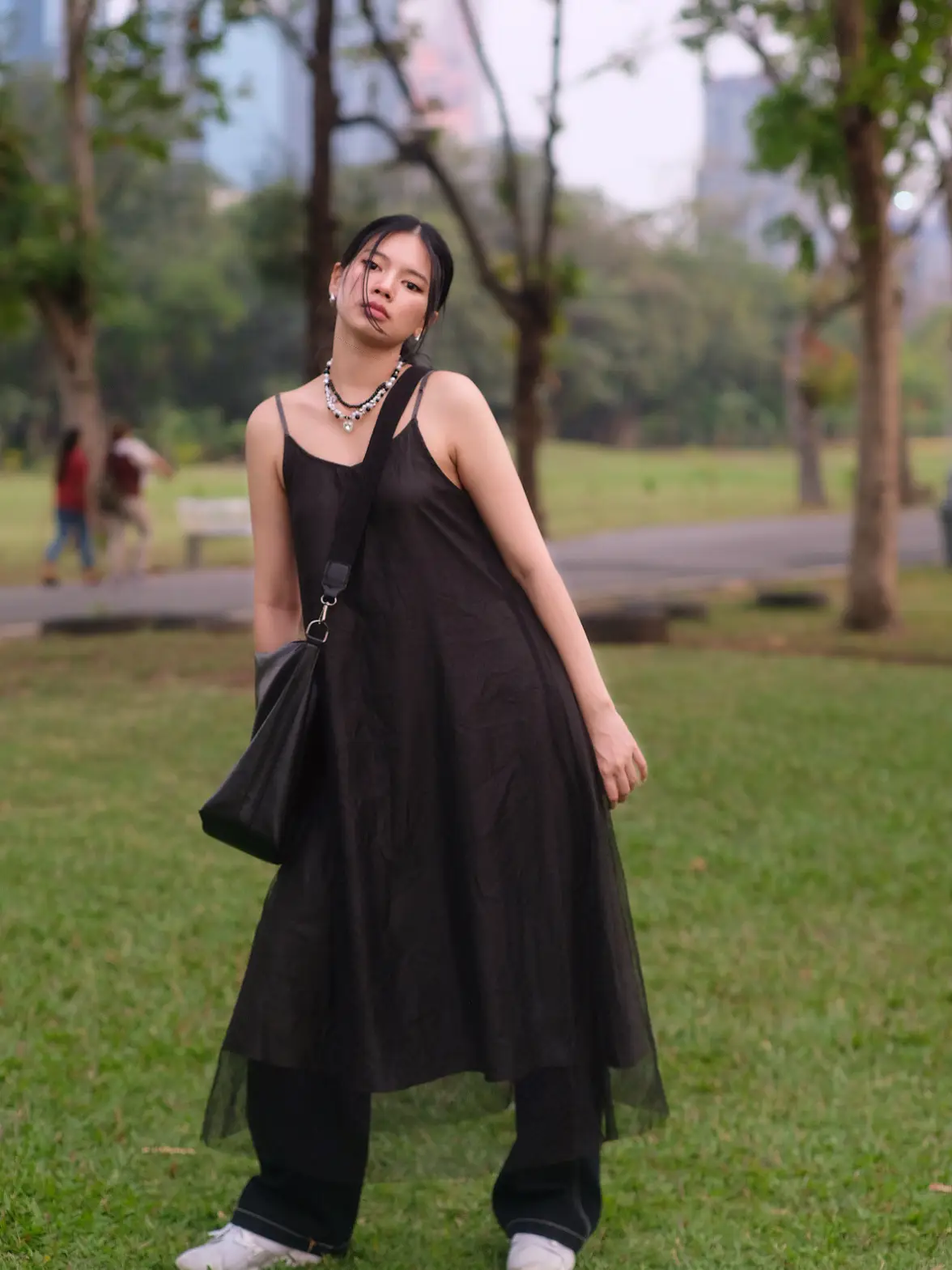 📌รวม9ลุค All Black OOTD สำหรับคนLoveสีดำ🖤 | แกลเลอรีที่โพสต์โดย ...