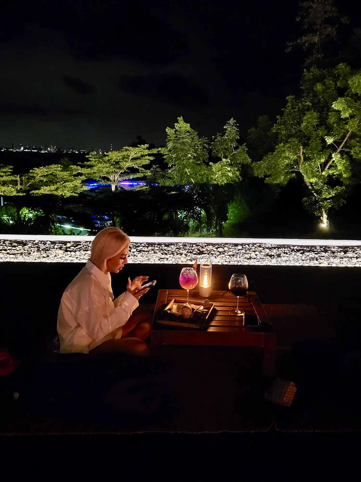 MYTH BAR HIDDEN BARミリオンアイランド 🉐🍹🍾 | WILA WILALAが投稿したフォトブック | Lemon8