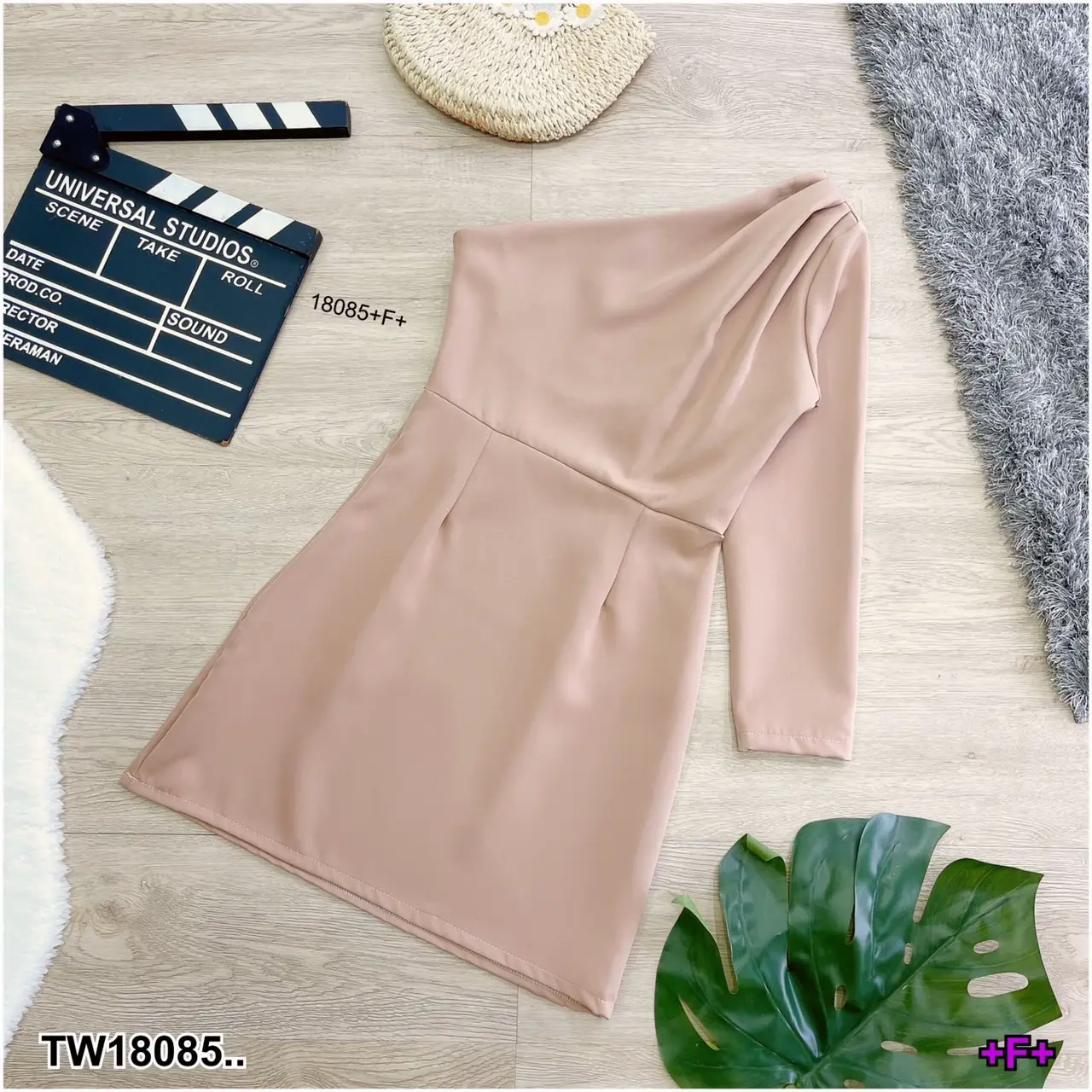 แนะนำชุดเดรสไปงานแต่งสวยๆ | แกลเลอรีที่โพสต์โดย Pumpui Ok | Lemon8