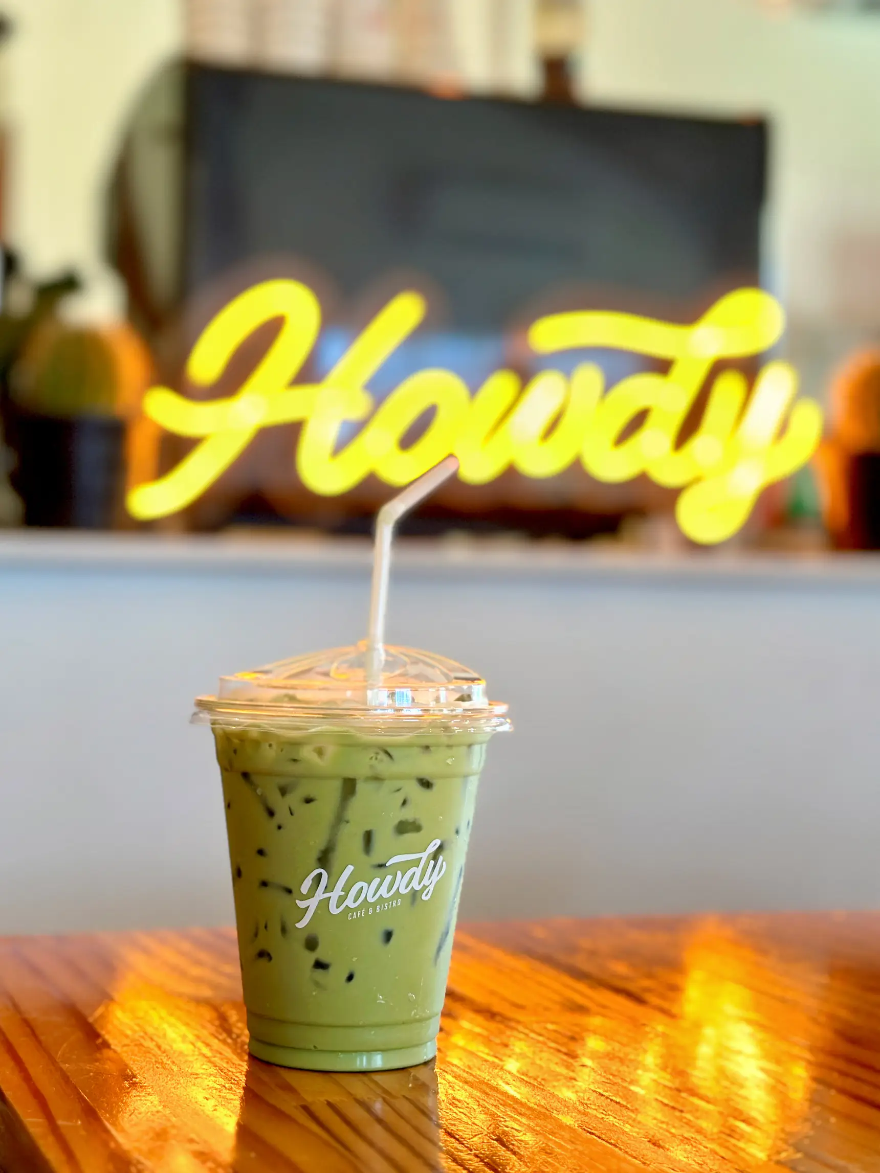 Howdy cafe&bistro @สระบุรี 🌳🍃 | แกลเลอรีที่โพสต์โดย จะขยันรีวิว | Lemon8