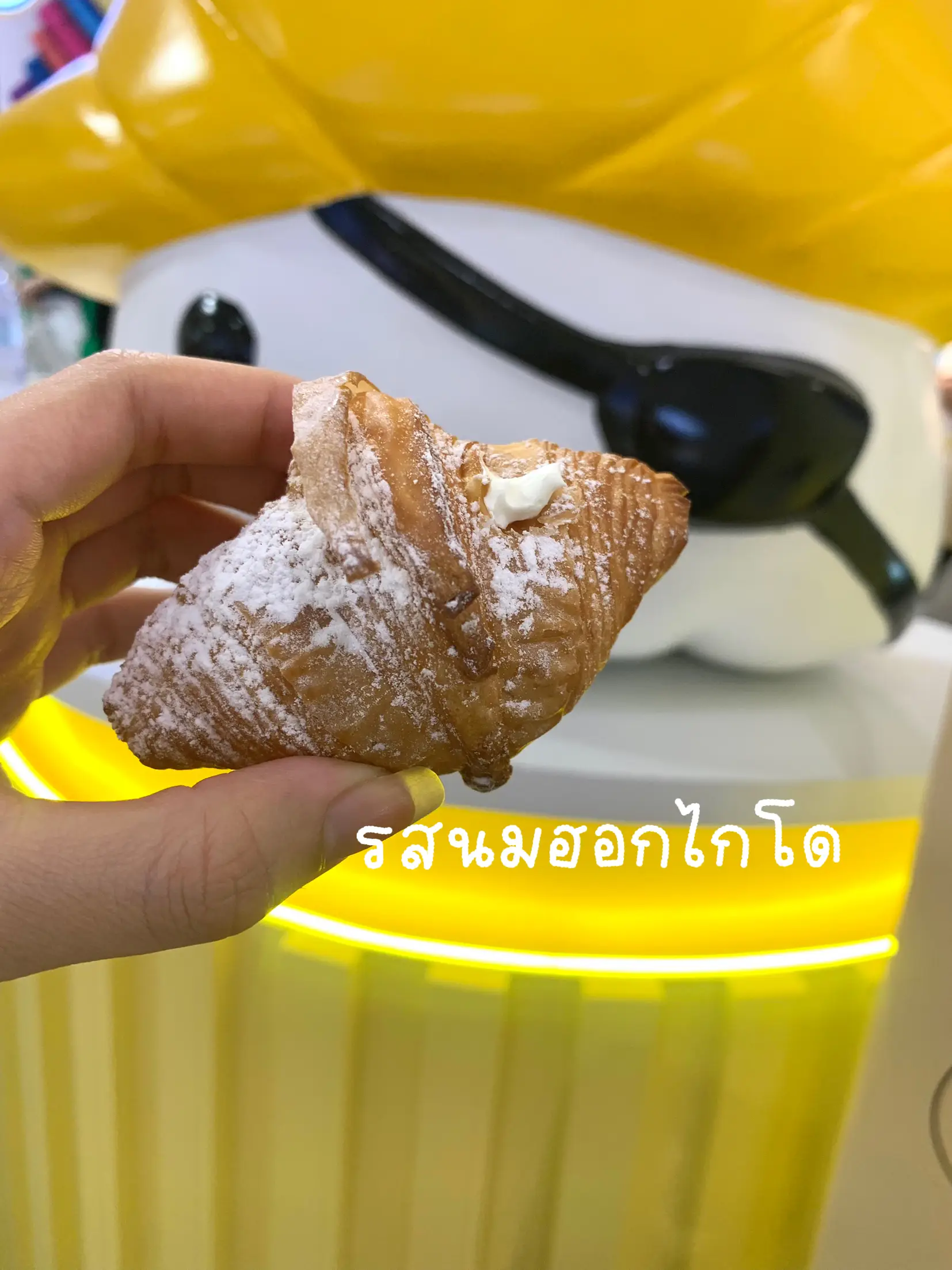 🥐รีวิว captain squid ครัวซองต์มินิ @central ladprao | แกลเลอรีที่โพสต์โดย tuktaratchata | Lemon8