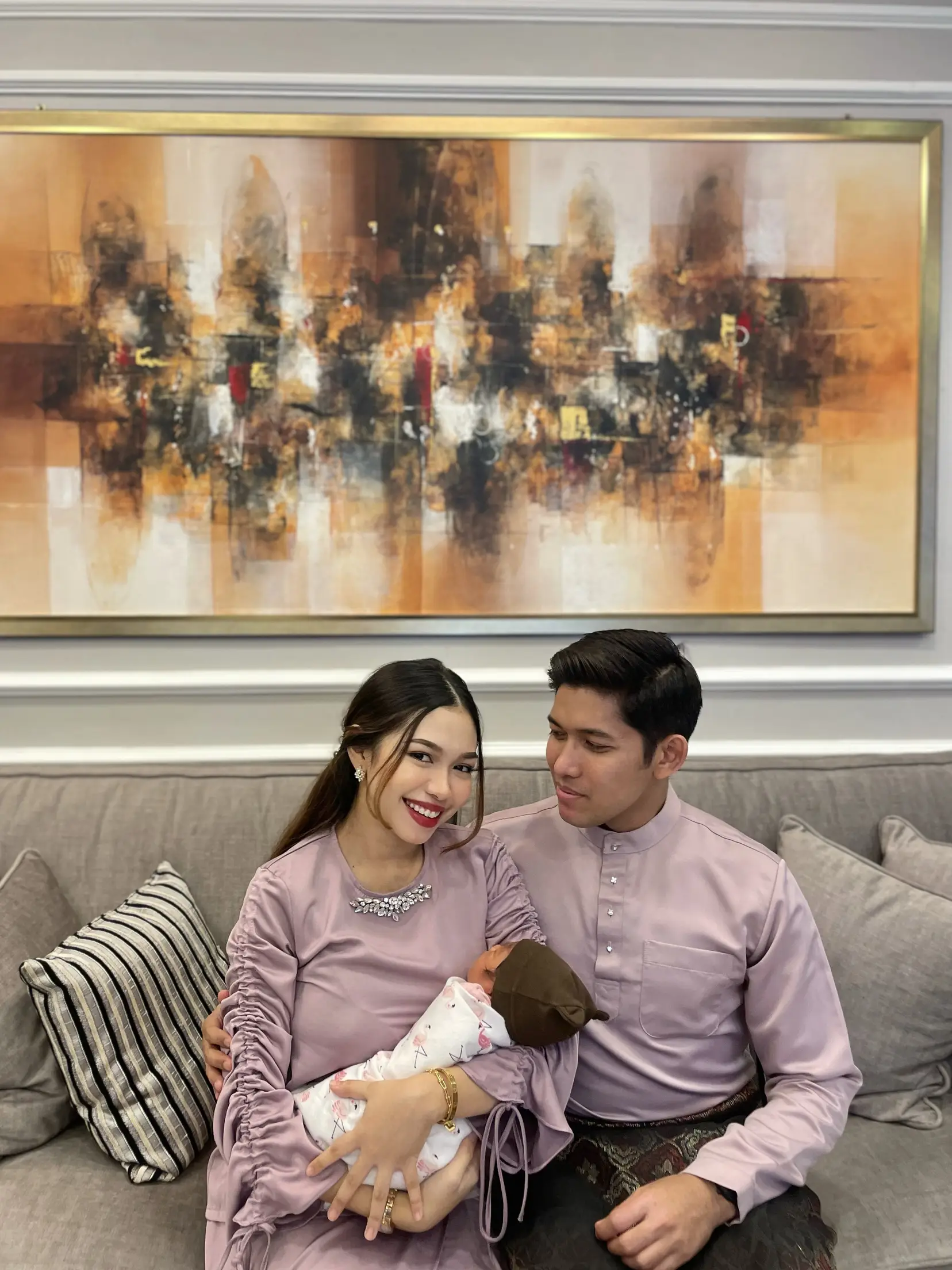 My 1st Raya Aidilfitri 💜 | แกลเลอรีที่โพสต์โดย Myra D’ 🧸 | Lemon8