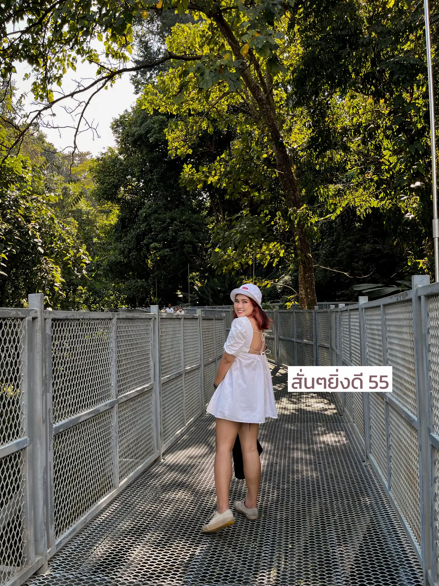 แจกพิกัดเดรสขาว ใส่แล้วสวยปัง 300% | แกลเลอรีที่โพสต์โดย Eing 🐳 | Lemon8