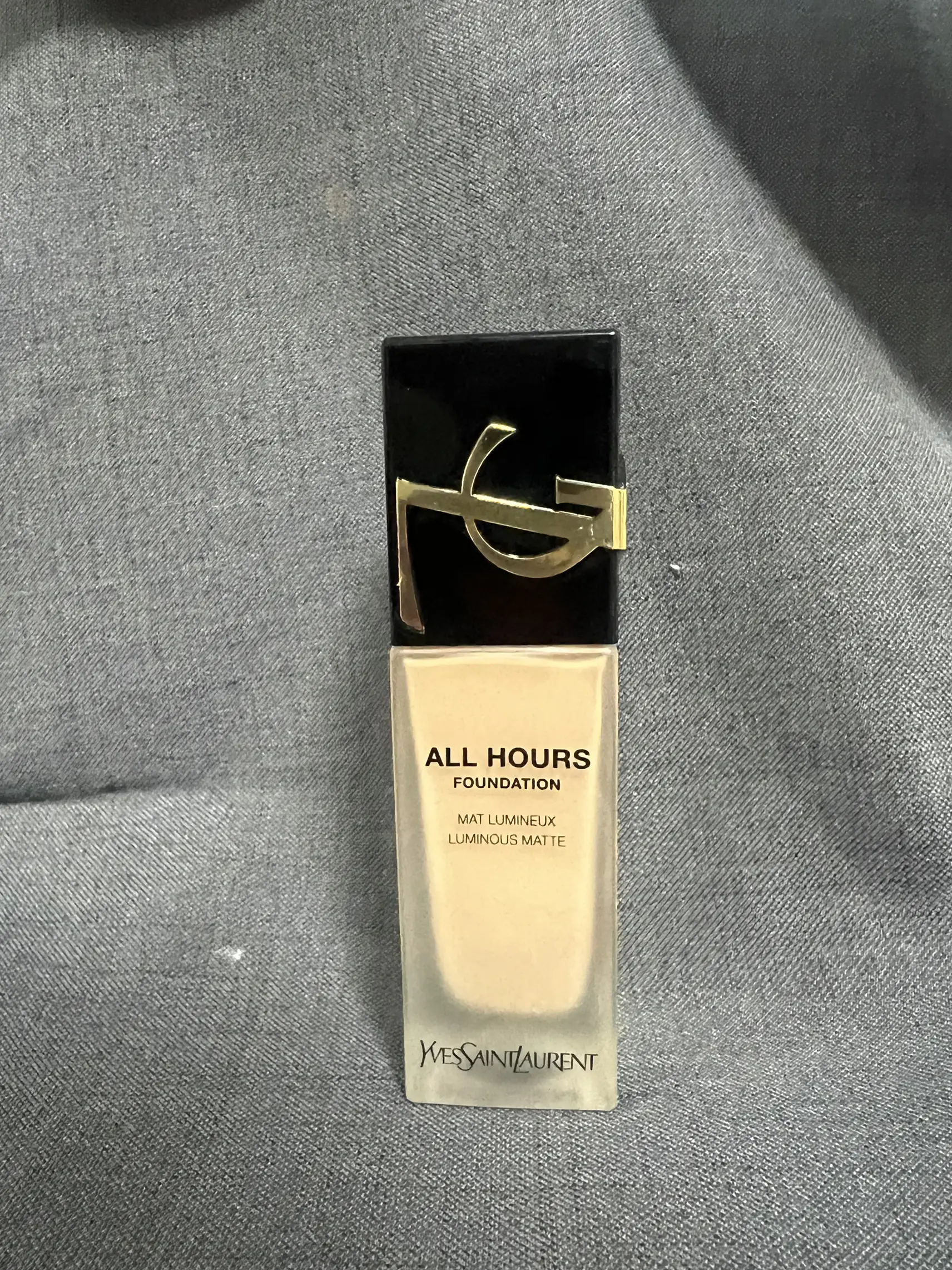 Ysl foundation - all hours รีวิว | แกลเลอรีที่โพสต์โดย Ploy 🎠 | Lemon8
