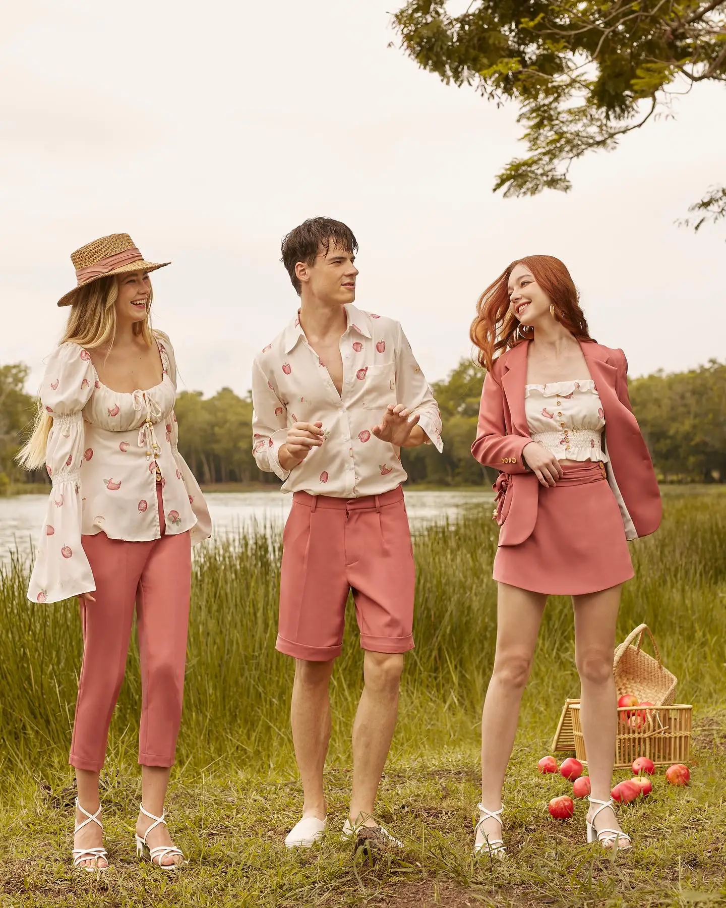 🍎โลกนี้ว่าด้วยการสร้าง Story | แกลเลอรีที่โพสต์โดย Imagecoach_JW | Lemon8