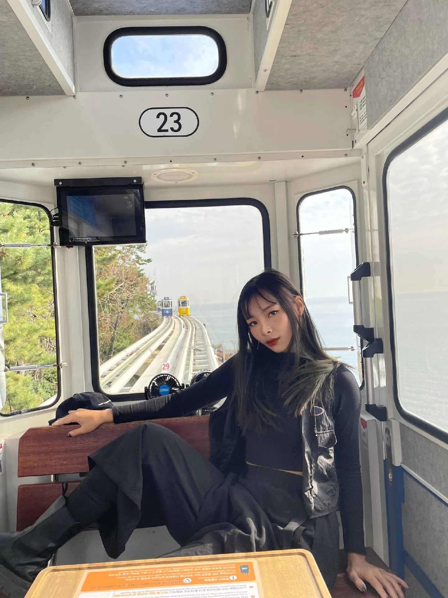 Techwear girl in Busan | Gallery posted by Popcorn | Lemon8