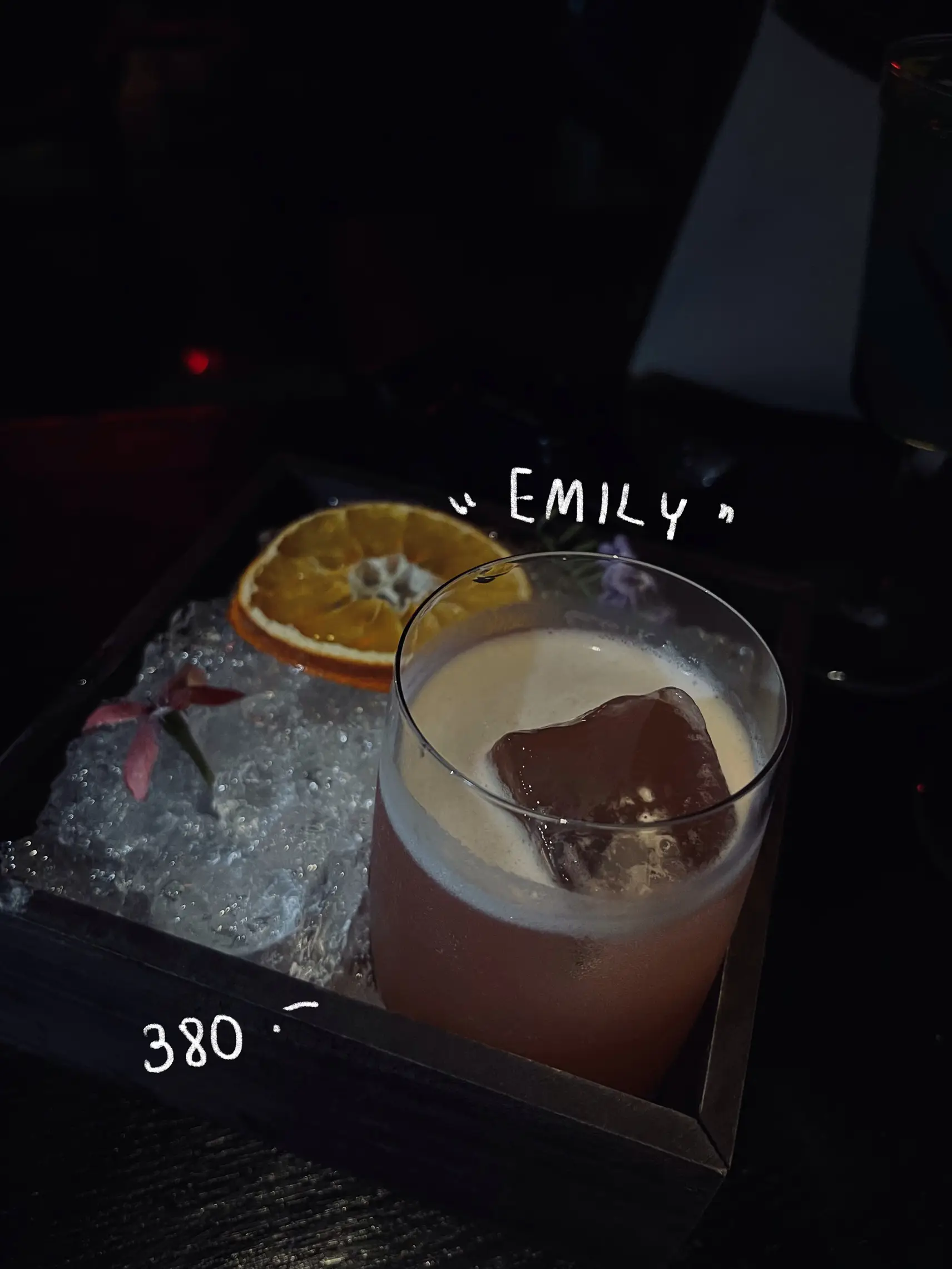 Cinema Club BKK 🎞🍷 บาร์ลับย่านอารีย์📍 | แกลเลอรีที่โพสต์โดย wmook | Lemon8