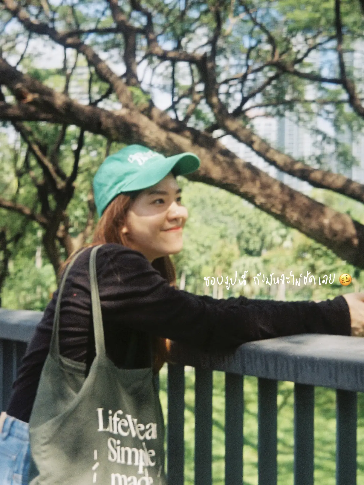 ถ่ายฟิล์มหนังครั้งแรกแบบมือใหม่สุดๆ 📸🎞 | แกลเลอรีที่โพสต์โดย OUN | Lemon8