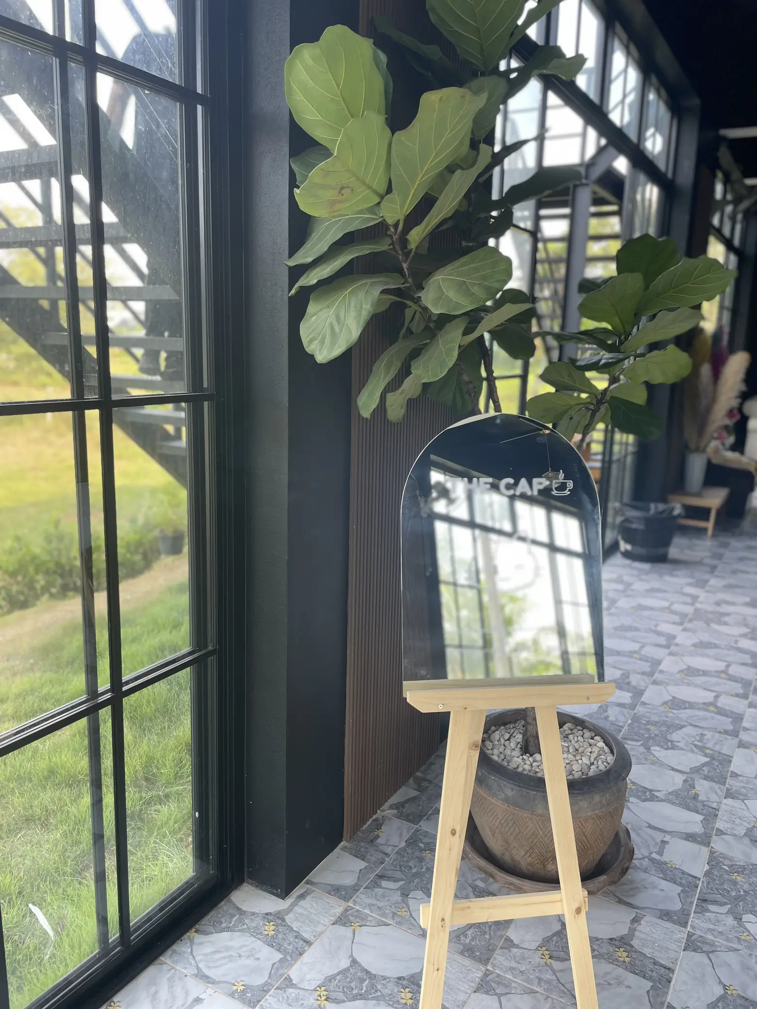 The CAF 🐱คาเฟ่แมว @สุราษฎ์ธานี🐈 | แกลเลอรีที่โพสต์โดย ᴹᵒᴹᴹᵃᴹรีวิว🐳🫧 | Lemon8