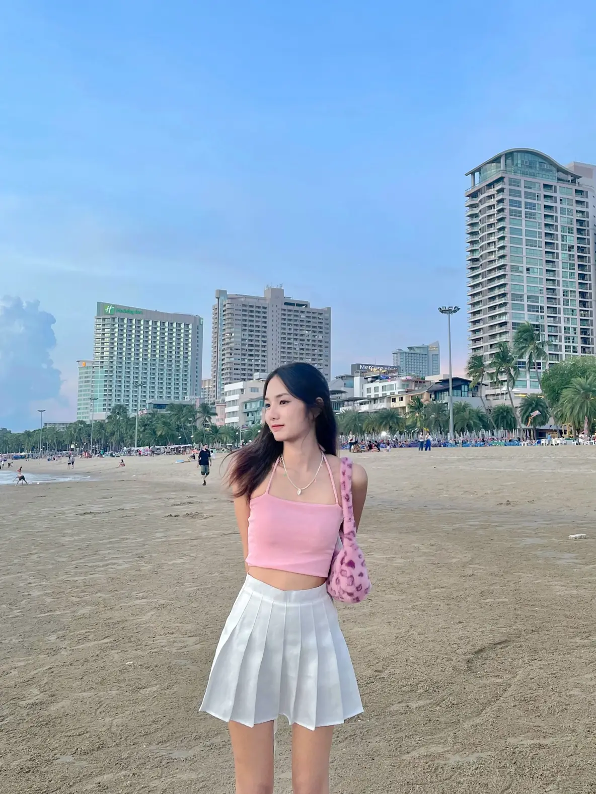 รีวิวเสื้อบาร์บี้ Light pink 💓 | แกลเลอรีที่โพสต์โดย taanheisei | Lemon8