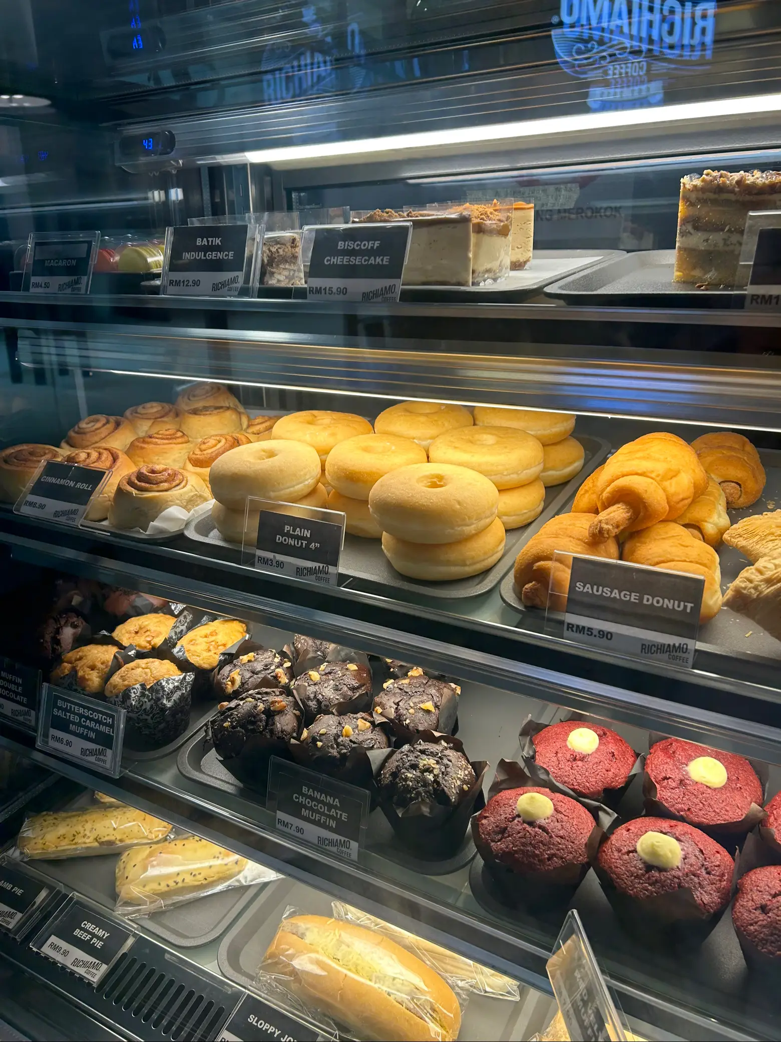 RICHIAMO COFFEE BEST MENU! | Galeri disiarkan oleh nazirahnatasha | Lemon8