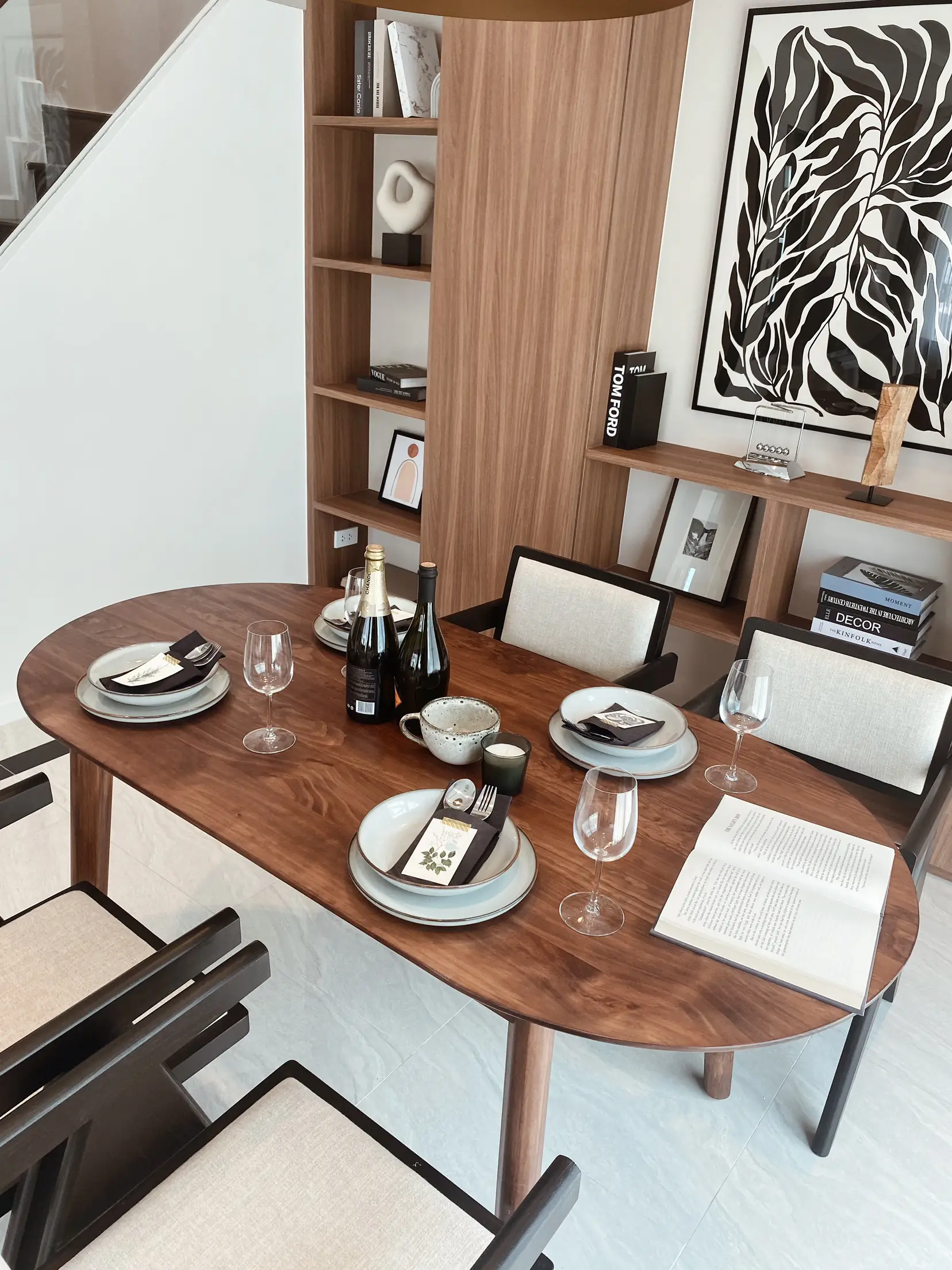 Home Tour | Table Arrangement for Luxury Dinner | Gallery posted by Ajareeaui | Lemon8