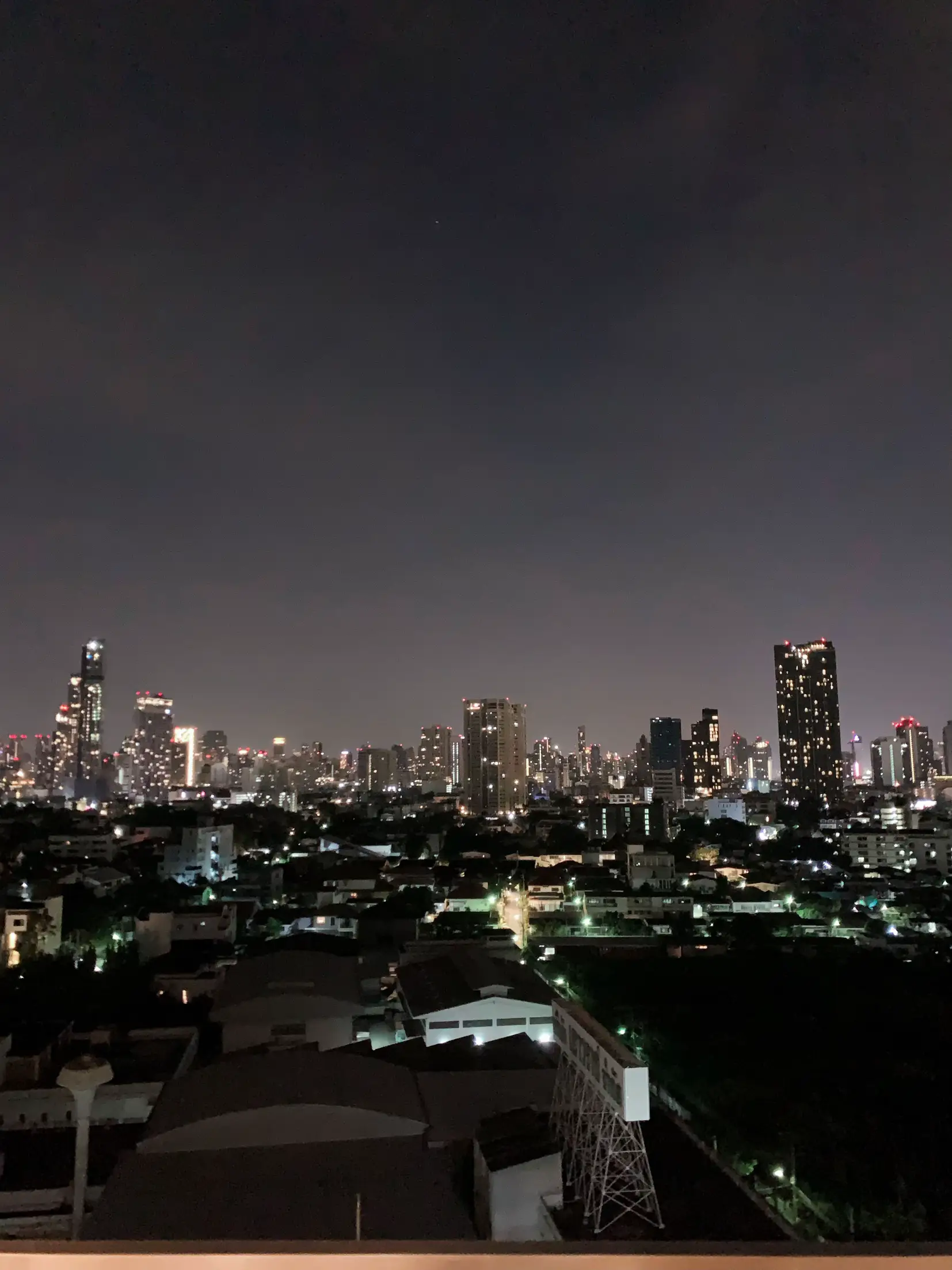 SOL & LUNA BKK Romantic Atmosphere Rooftop Restaurant | Gallery posted ...