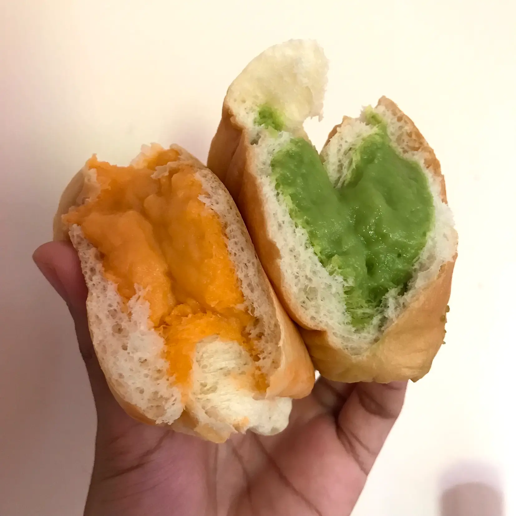 人気のお土産デザート「Jada Sangkhya Bread」のレビュー | armrlushが投稿したフォトブック | Lemon8