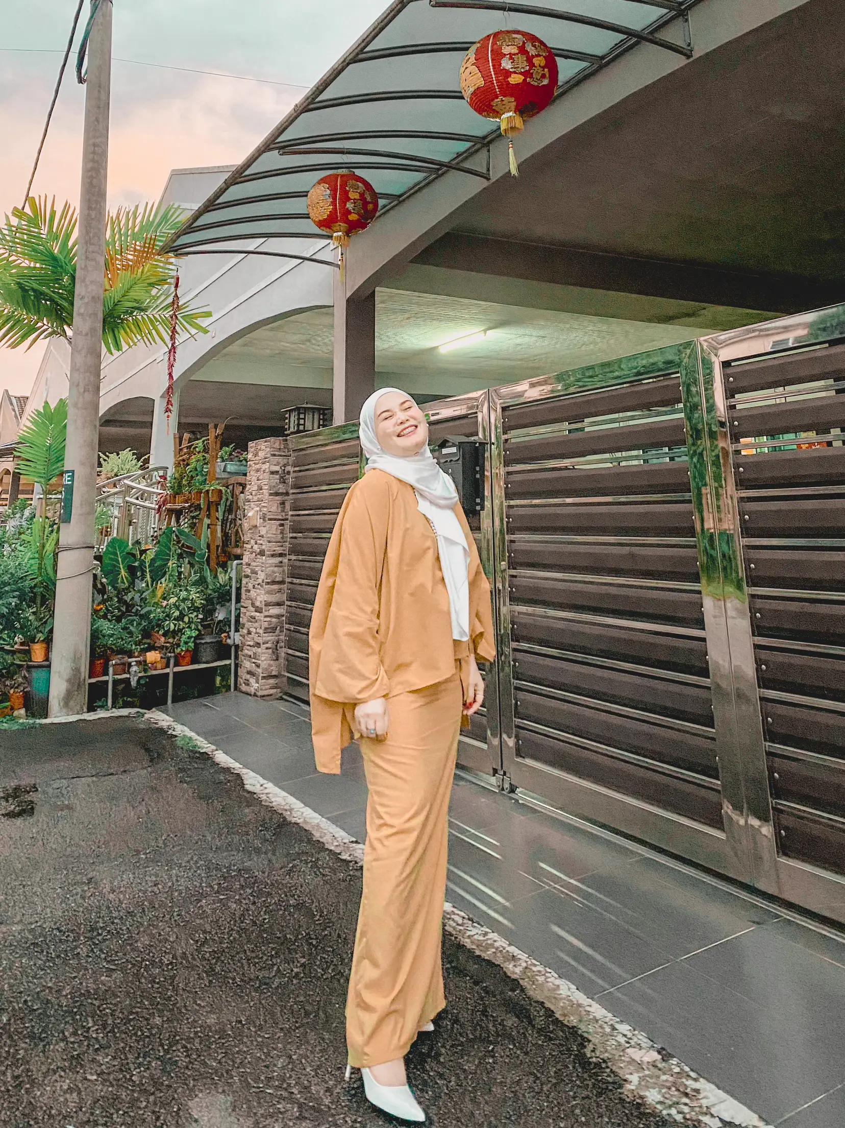 SIMPLE POSES FOR HARI RAYA | Galeri disiarkan oleh ぅがぉぎ 🕊️ | Lemon8