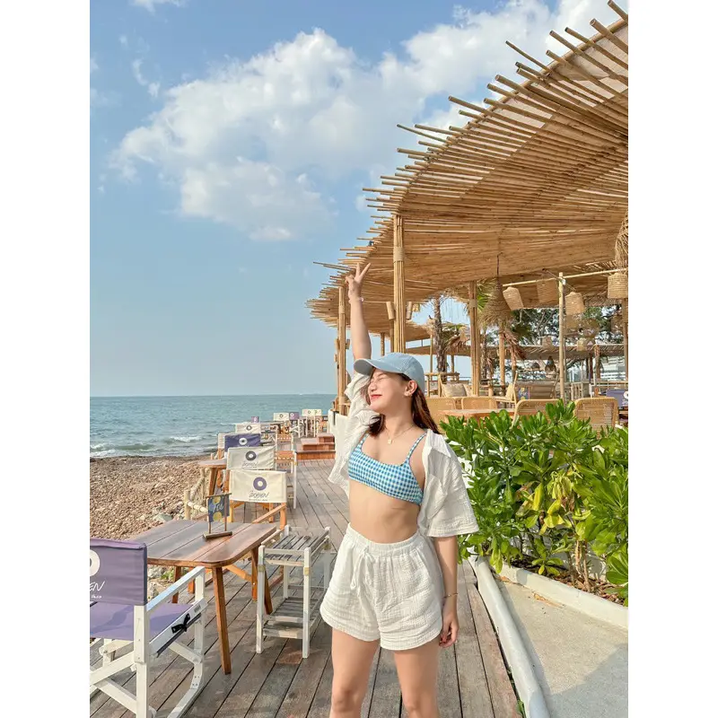 ชุดไปทะเล🫶🏻 | แกลเลอรีที่โพสต์โดย auey | Lemon8