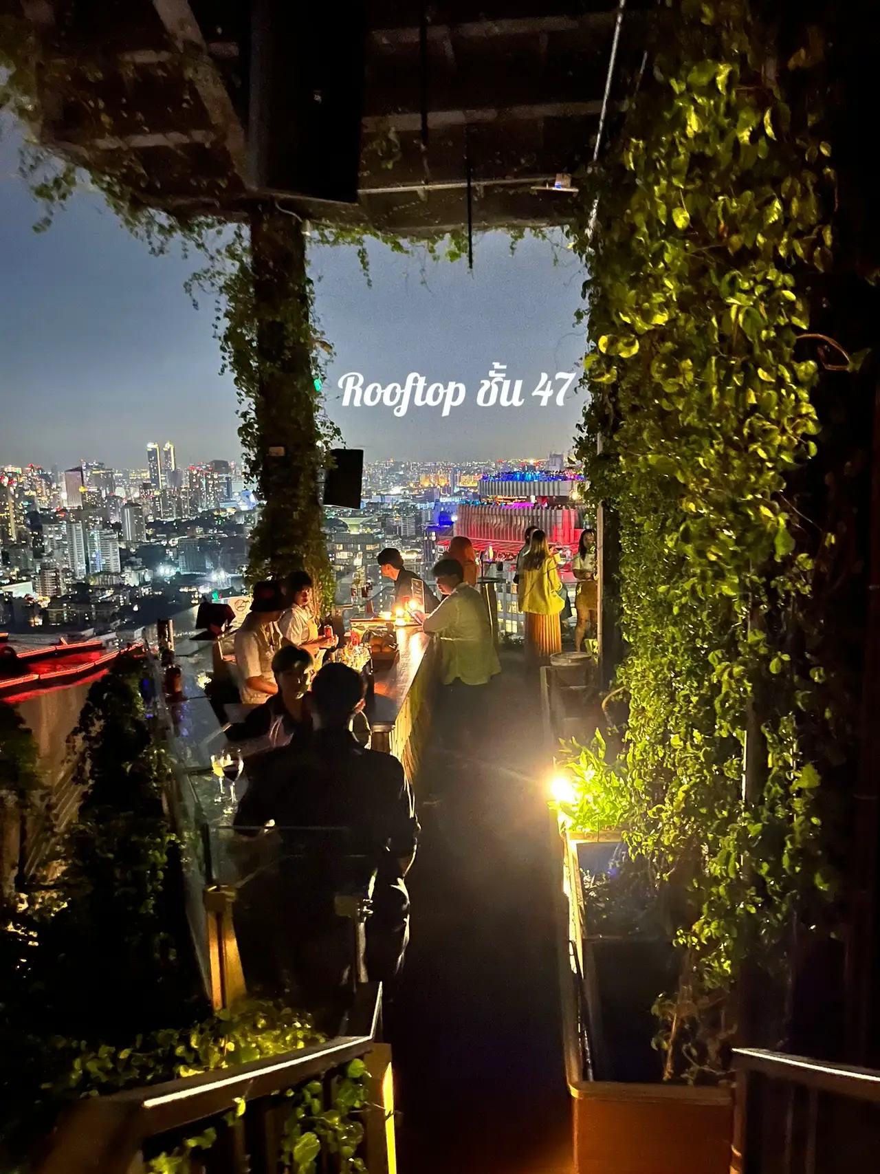 🍻Tchuca Rooftop Bar ย่านทองหล่อ-เอกมัย วิวชั้น 50 สวยๆ!! | แกลเลอรีที่ ...