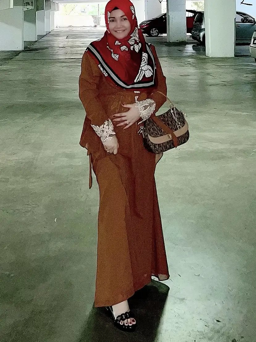 ootd 2nd raya ,1st raya di rumah ,3rd raya kerja 🌙 | Galeri disiarkan ...