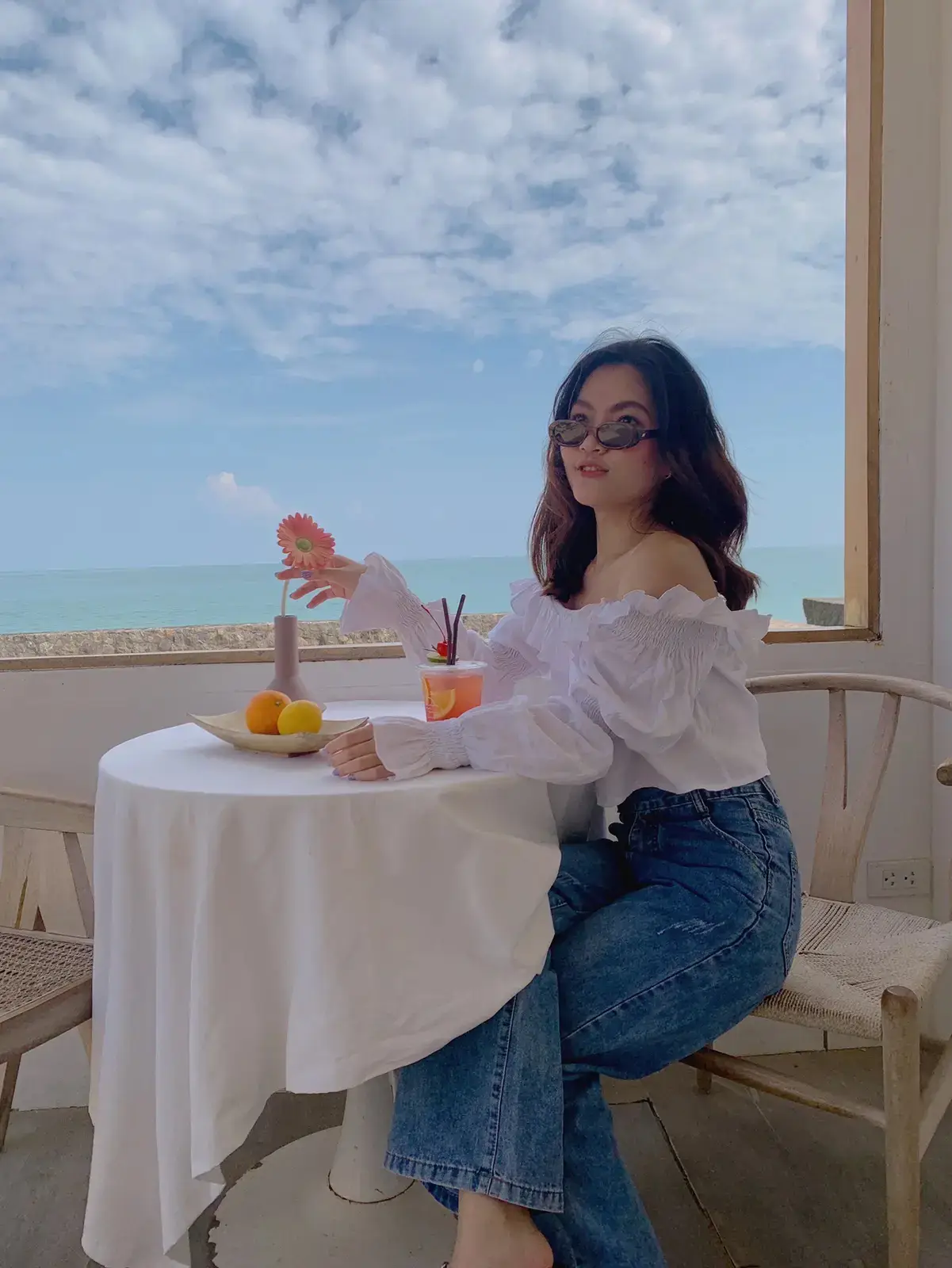 Tumlay Cafe & Bar | แกลเลอรีที่โพสต์โดย erkerk | Lemon8