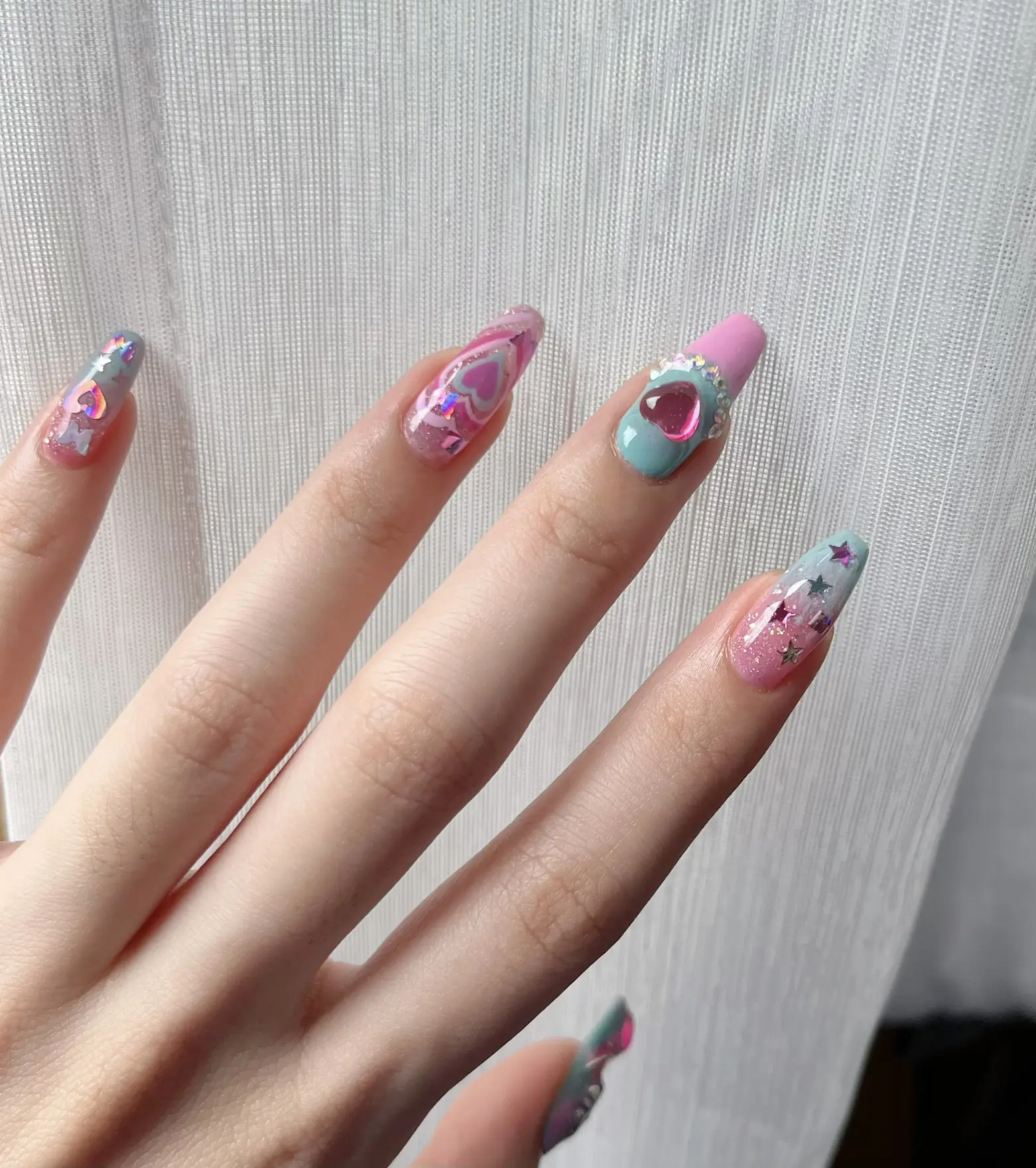 แนะนำร้านทำเล็บที่ตรงปกที่สุดในระยอง | แกลเลอรีที่โพสต์โดย cuteTT | Lemon8