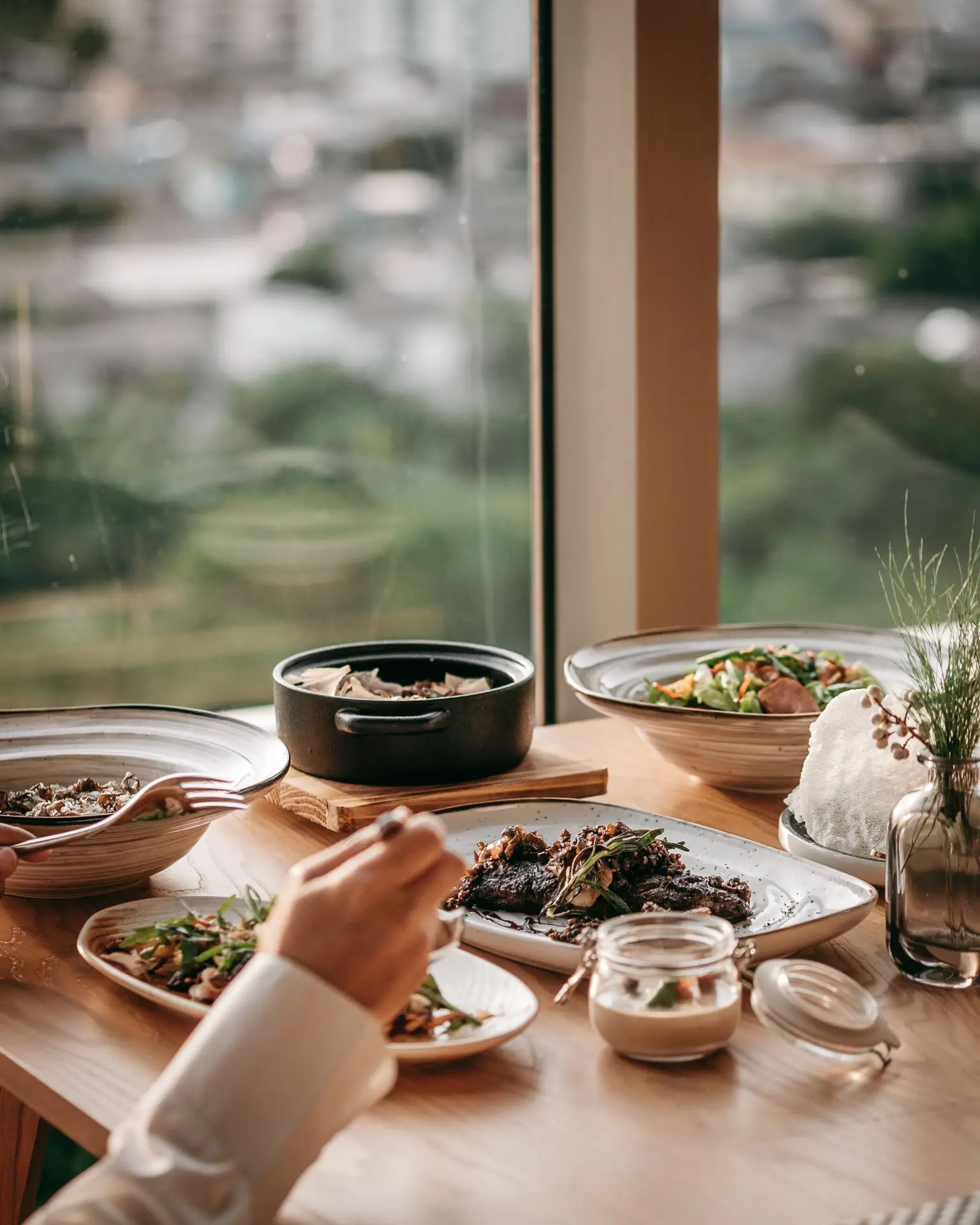 SOL and LUNA ร้านอาหาร และ Rooftop เปิดใหม่สุขุมวิท 71 | แกลเลอรีที่ ...