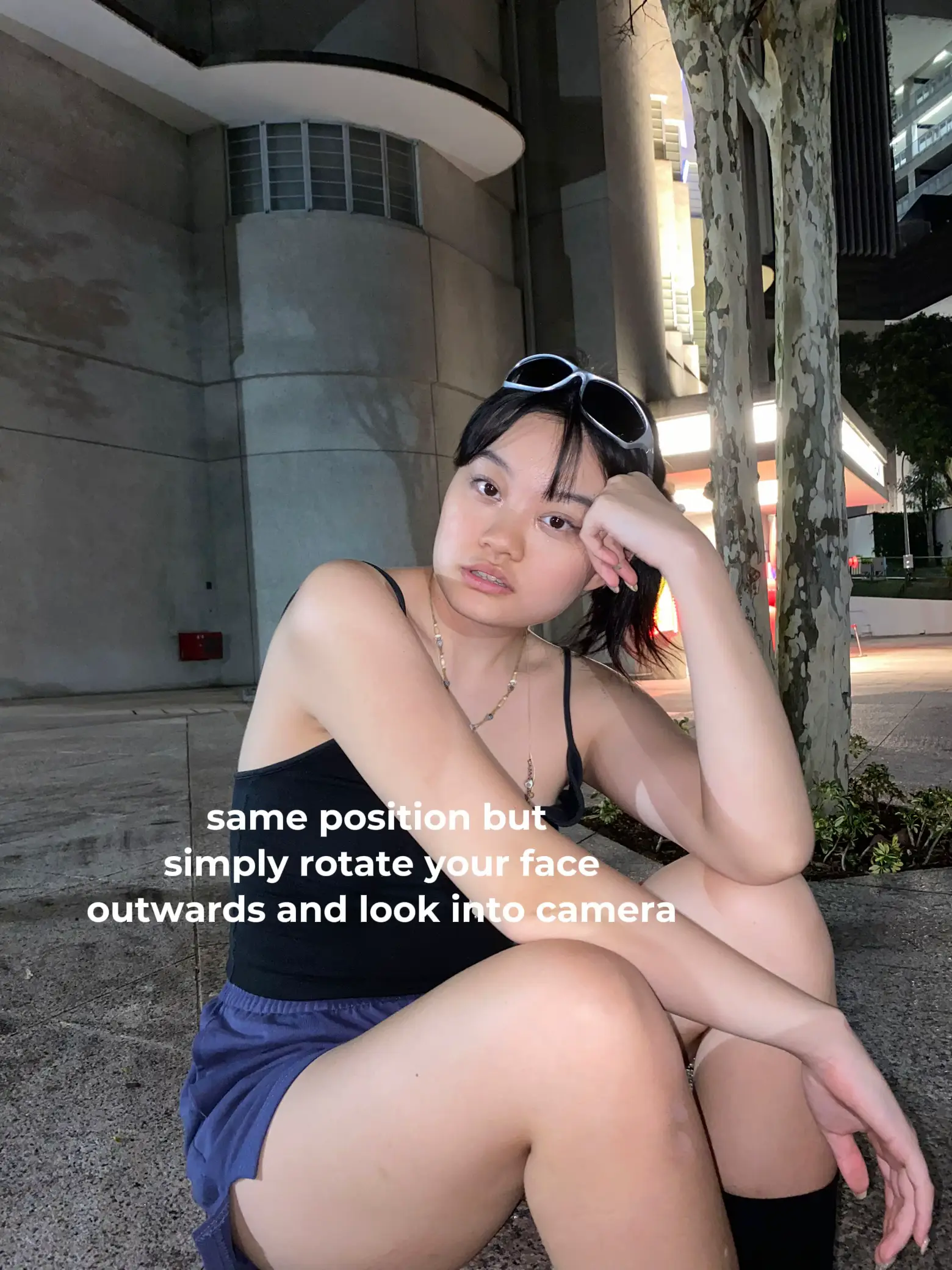 Simple poses from the waist up | แกลเลอรีที่โพสต์โดย don | Lemon8