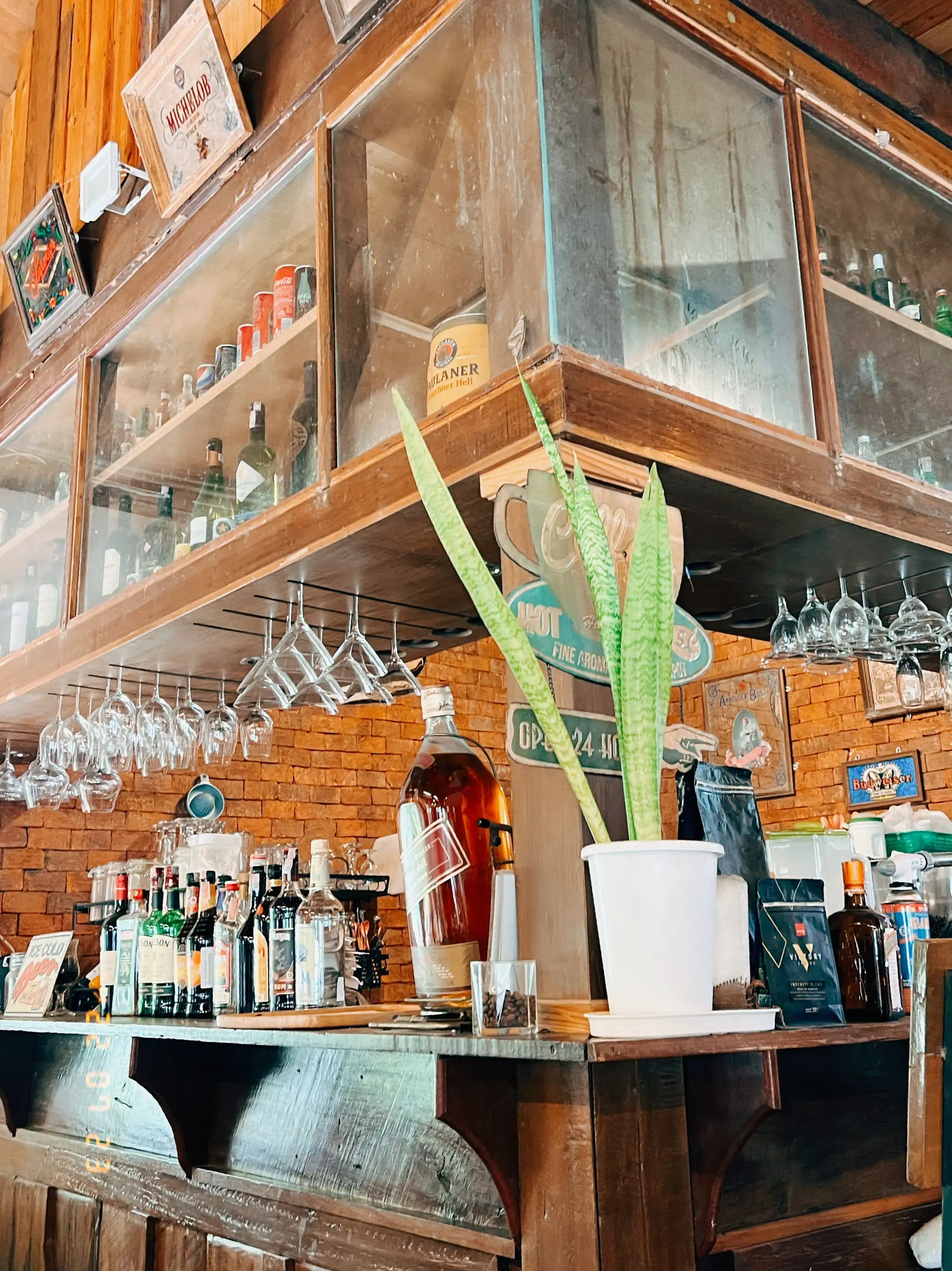 ร้านอาหาร 60’s Town ซิกตี้ทาวน์ | แกลเลอรีที่โพสต์โดย Paloy Polyy | Lemon8