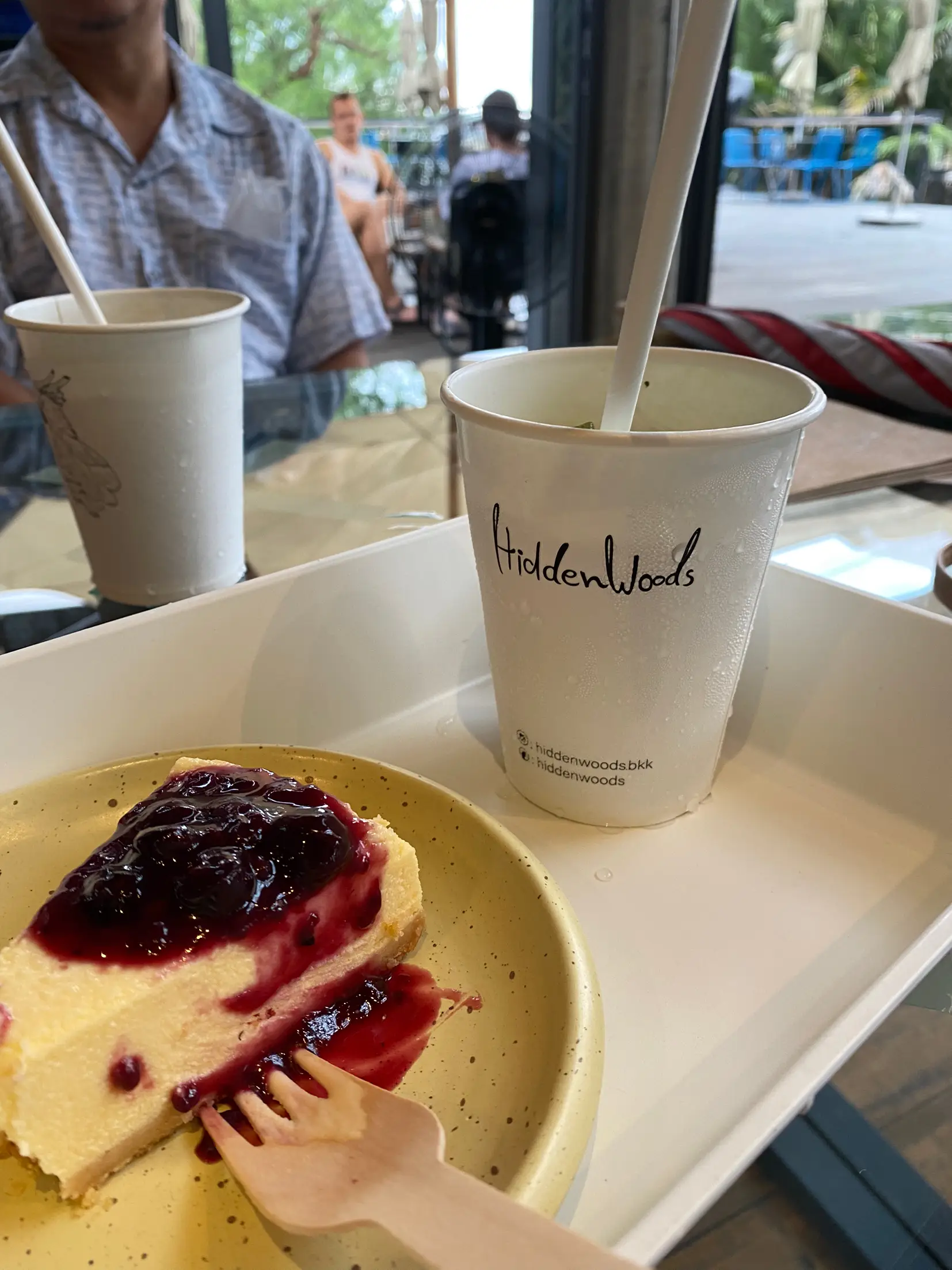 Hiddenwoods คาเฟ่ลับที่ไม่ลับ บางกระเจ้า | แกลเลอรีที่โพสต์โดย Jaegun | Lemon8