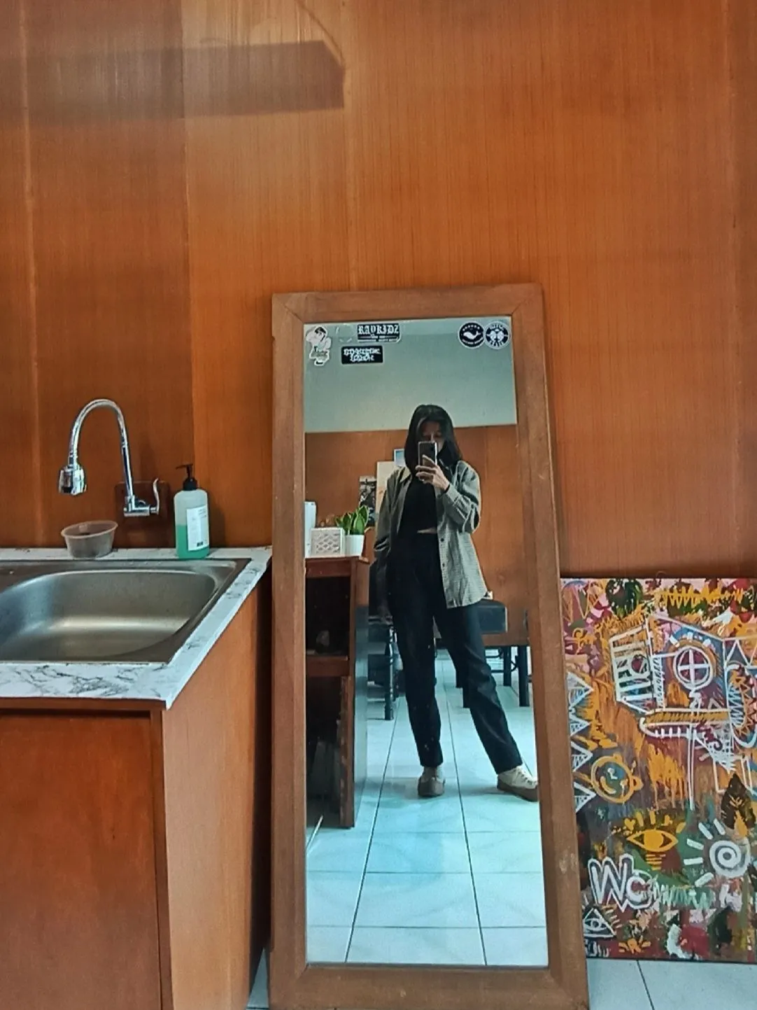 Simple Poses for Mirror Selfie | Galeri diposting oleh La_Vanya | Lemon8
