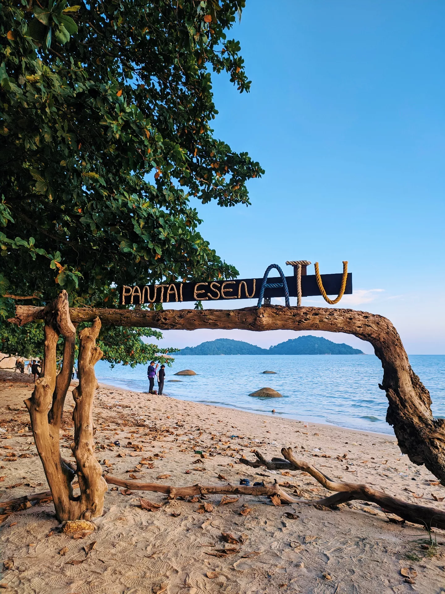Pantai Esen - Pantai 'Tersembunyi' di Penang! 🇲🇾 | Galeri disiarkan oleh Hazwan Hafiz | Lemon8