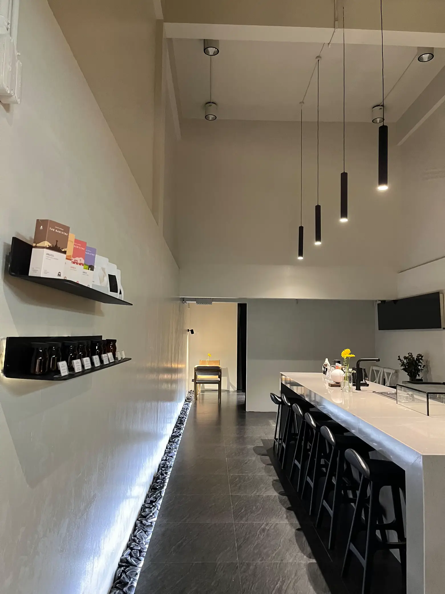 Component Bar บาร์(ไม่)ลับ พิกัดเชียงใหม่ 🥂🖤 | แกลเลอรีที่โพสต์โดย 爪丨ㄥㄥ ...