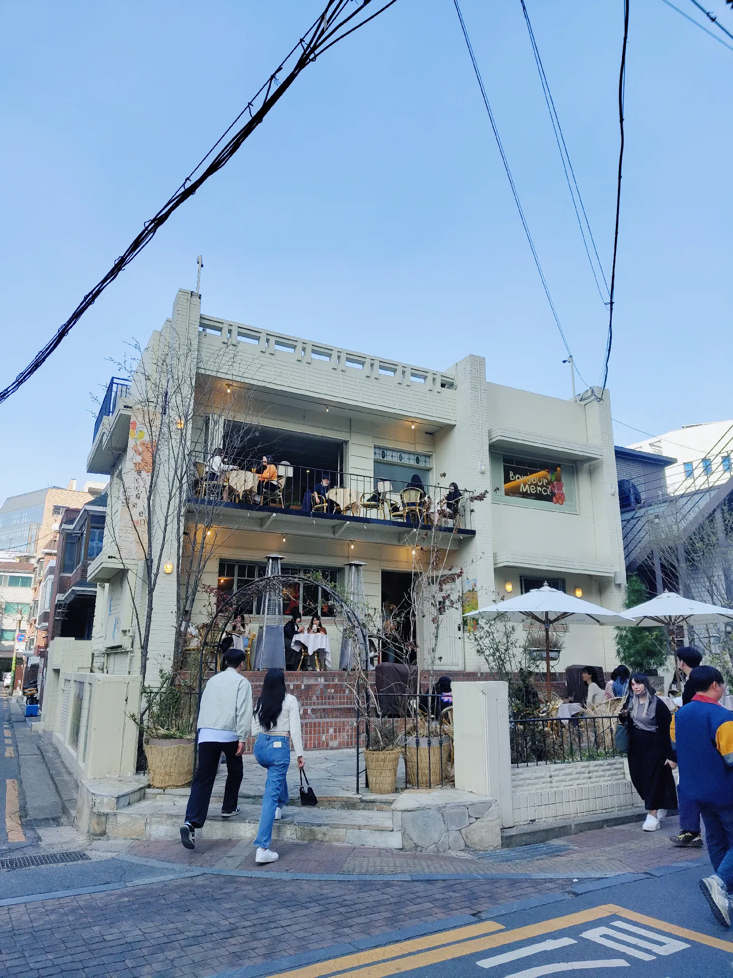 Seongsu-dong: The Brooklyn Of Seoul🇰🇷 | Gallery posted by Rina | Lemon8