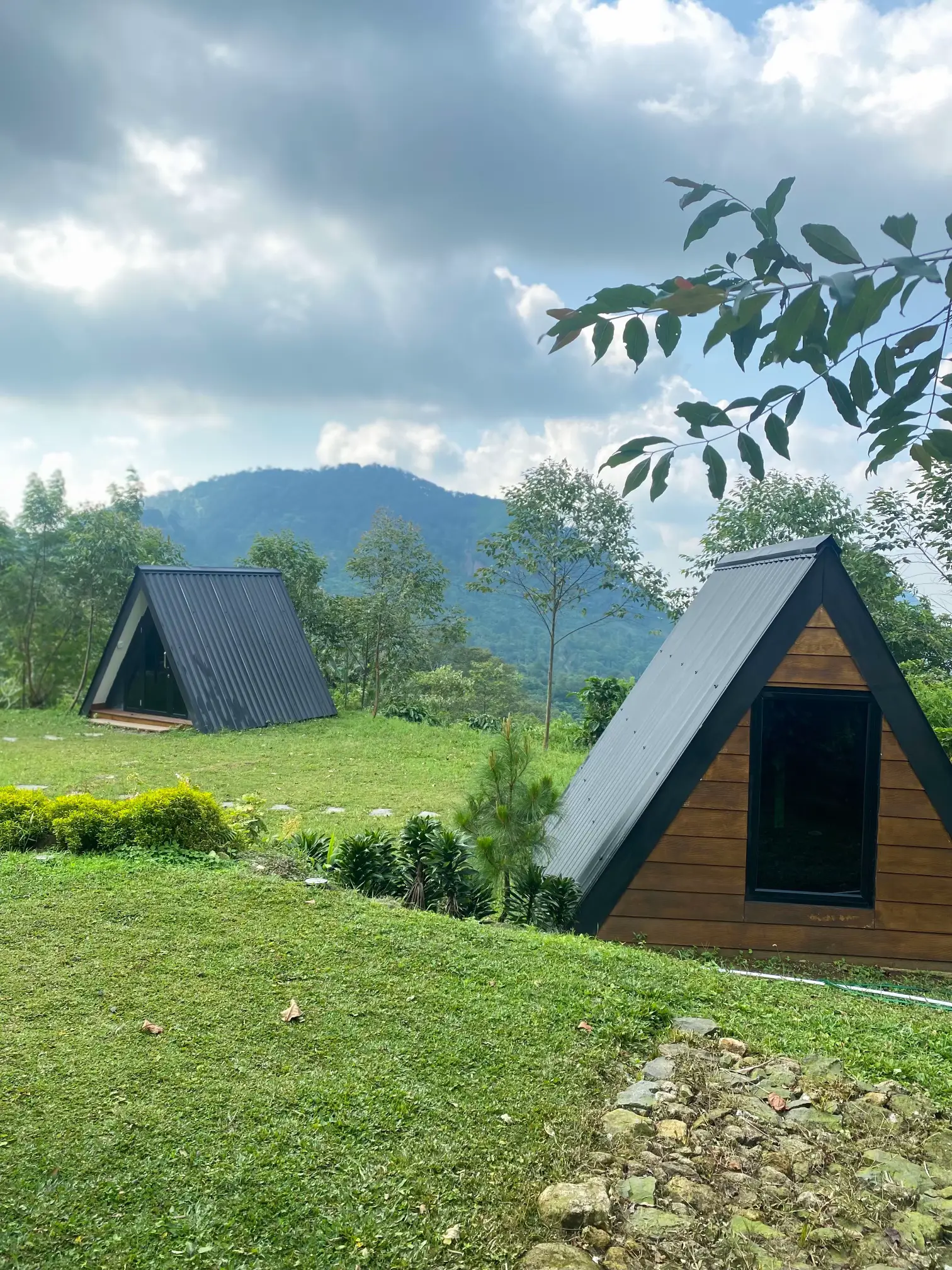 GLAMPING DIATAS AWAN | Galeri diposting oleh WHAT A REVIEW | Lemon8