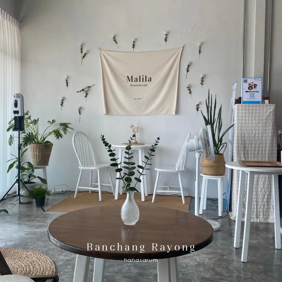 คาเฟ่สุดมินิมอลบ้านฉาง ระยอง ~ : Malila desserts cafe | แกลเลอรีที่โพสต์โดย hanasarum | Lemon8