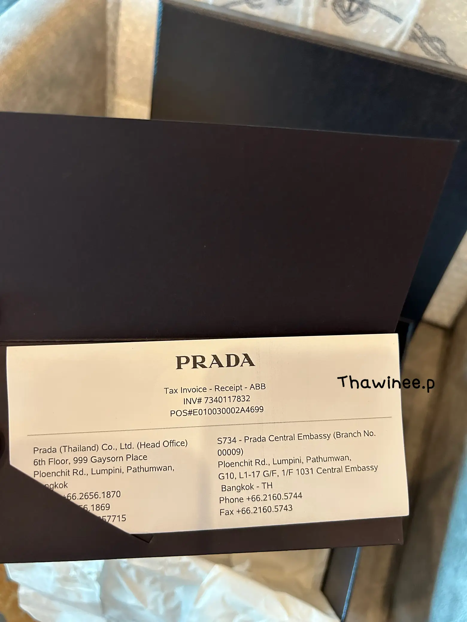 🎀🌟Prada Hobo Re-edition 2000 🦋 ️‍🔥👀 | แกลเลอรีที่โพสต์โดย Thawinee P.🧚‍♀️ | Lemon8