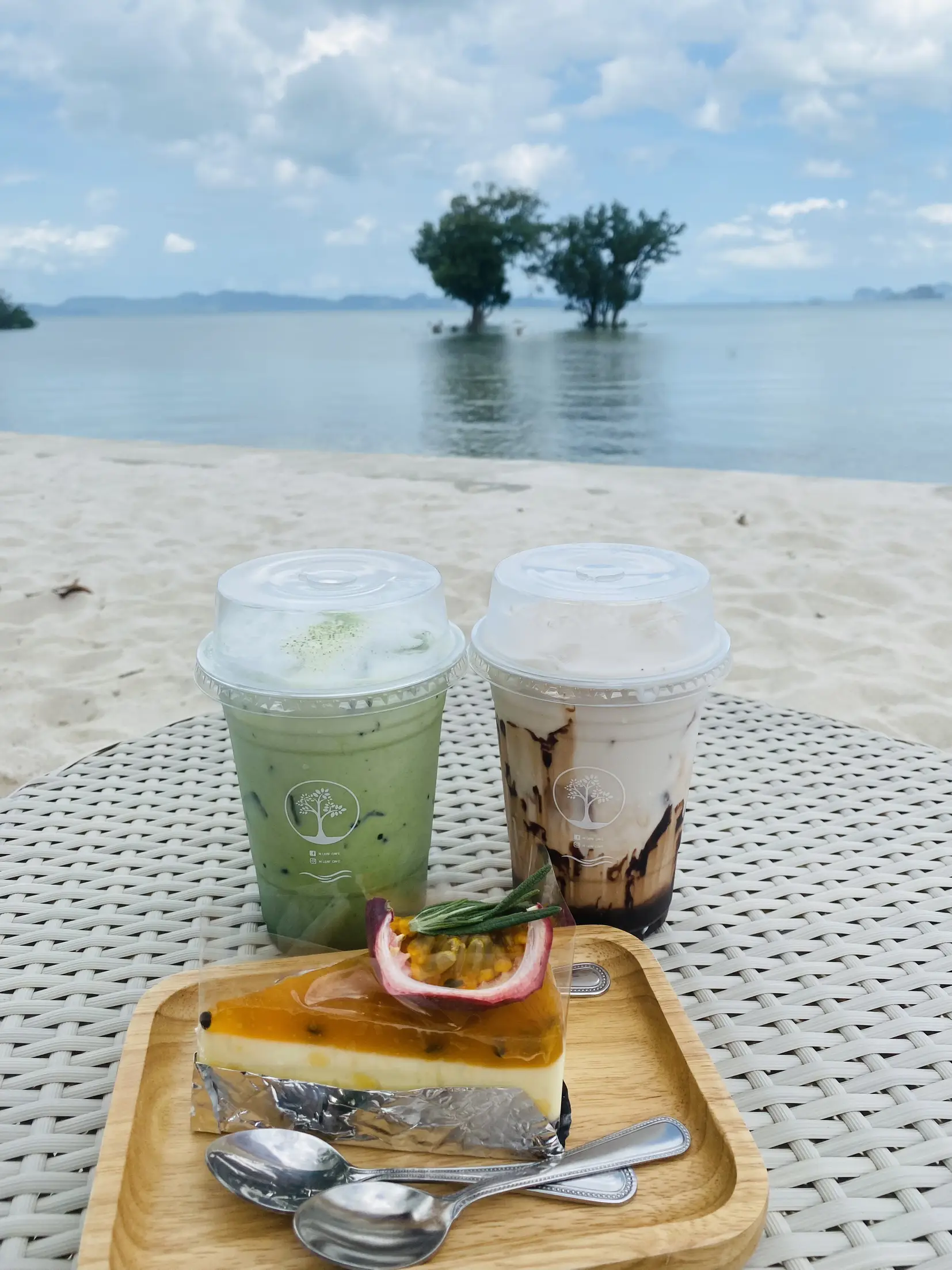 M LEAF CAFE, KRABI | แกลเลอรีที่โพสต์โดย sirin💛🌻 | Lemon8