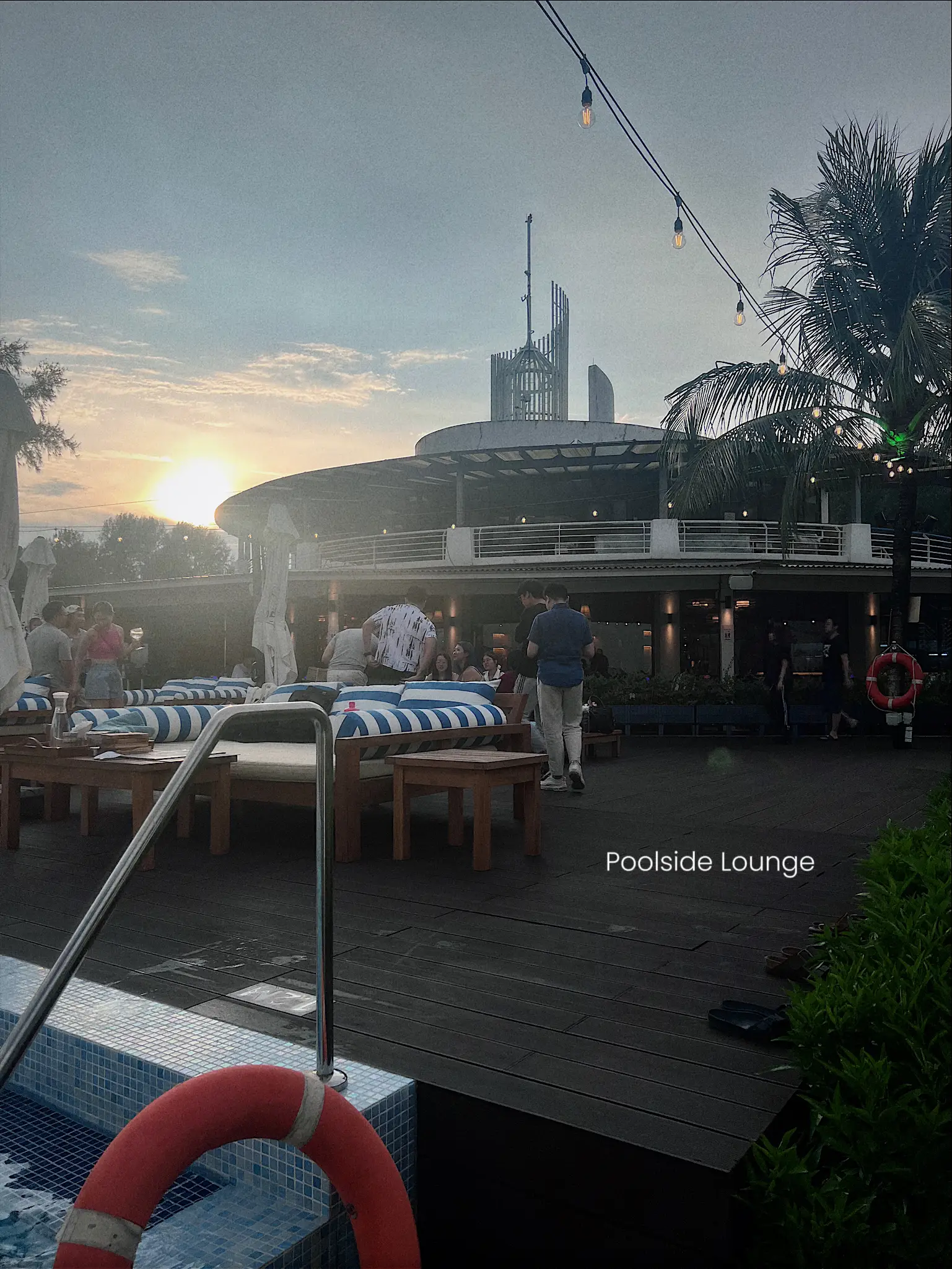 One of the Prettiest Places: Stella Seaside Lounge | Gallery posted by ...