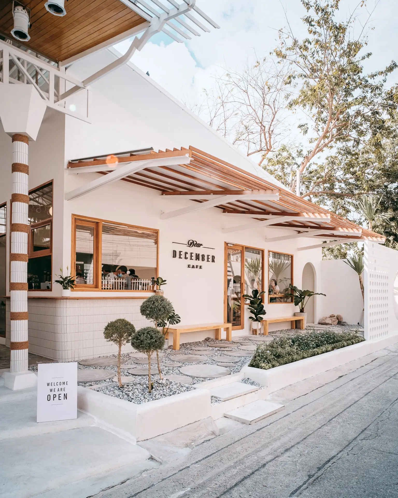 Dear December คาเฟ่น่ารักละมุนใจเปิดใหม่ ศรีนครินทร์ 58 | แกลเลอรีที่ ...