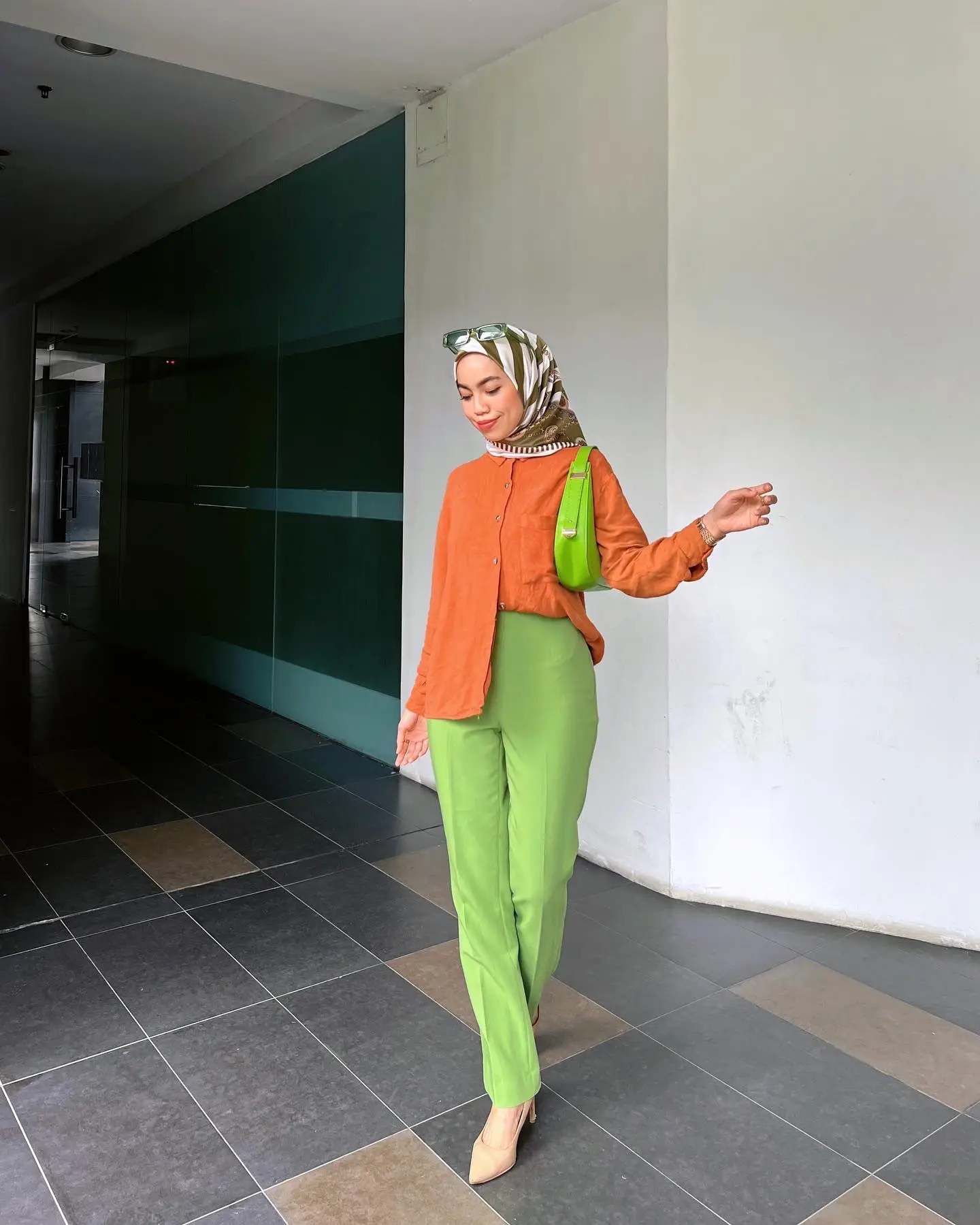 How to style the Pinterest neon colour block trend | Galeri disiarkan ...