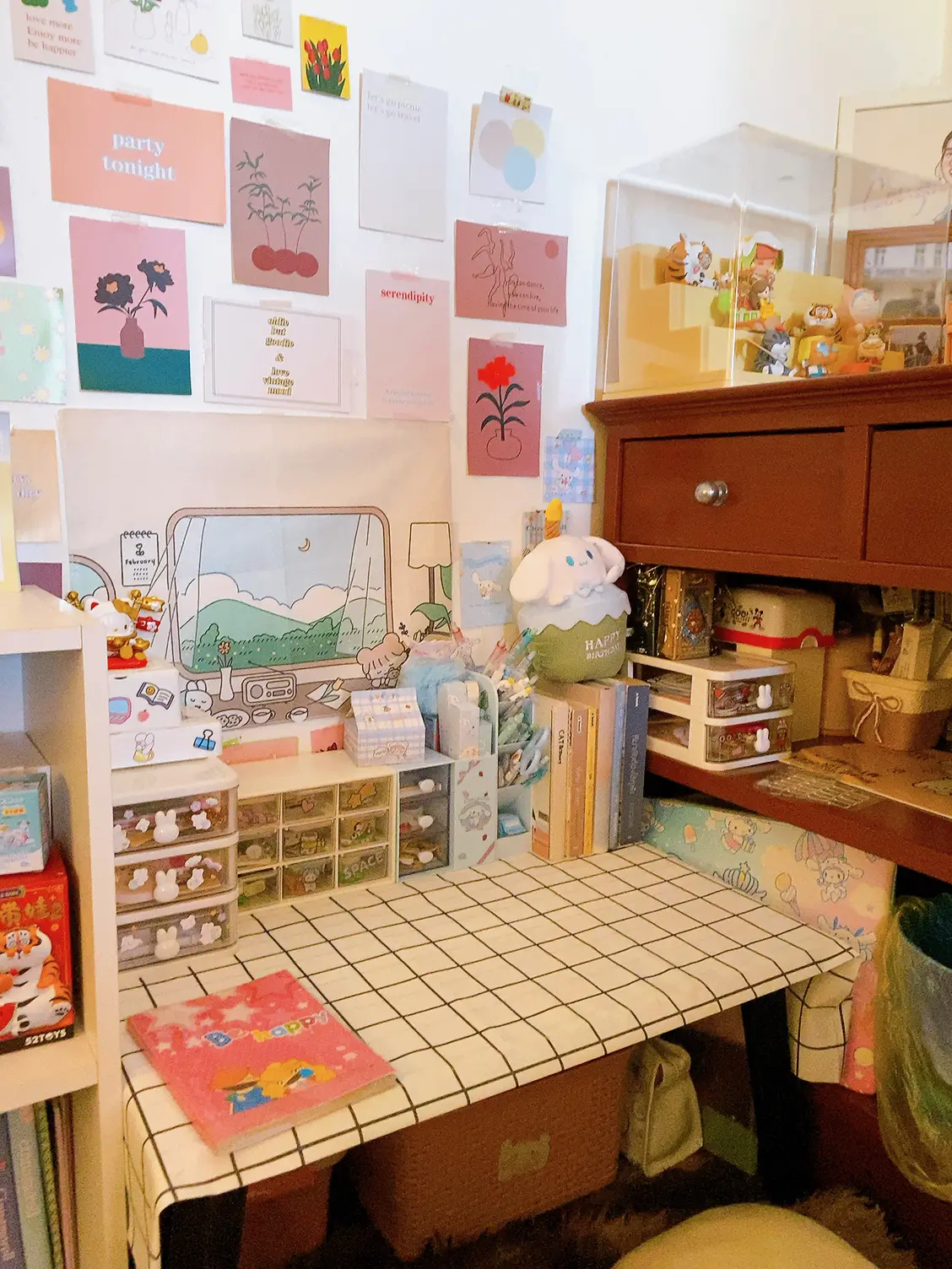 Model line How to make the room cute🌻 | Gallery posted by 𝒯𝓊𝓁𝒾𝓅 🌷 | Lemon8